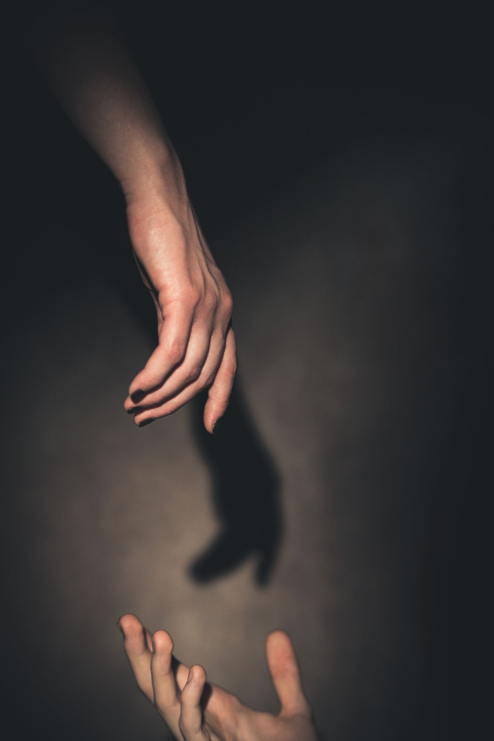 Hands Reaching Up Photos, Download The BEST Free Hands Reaching Up ...