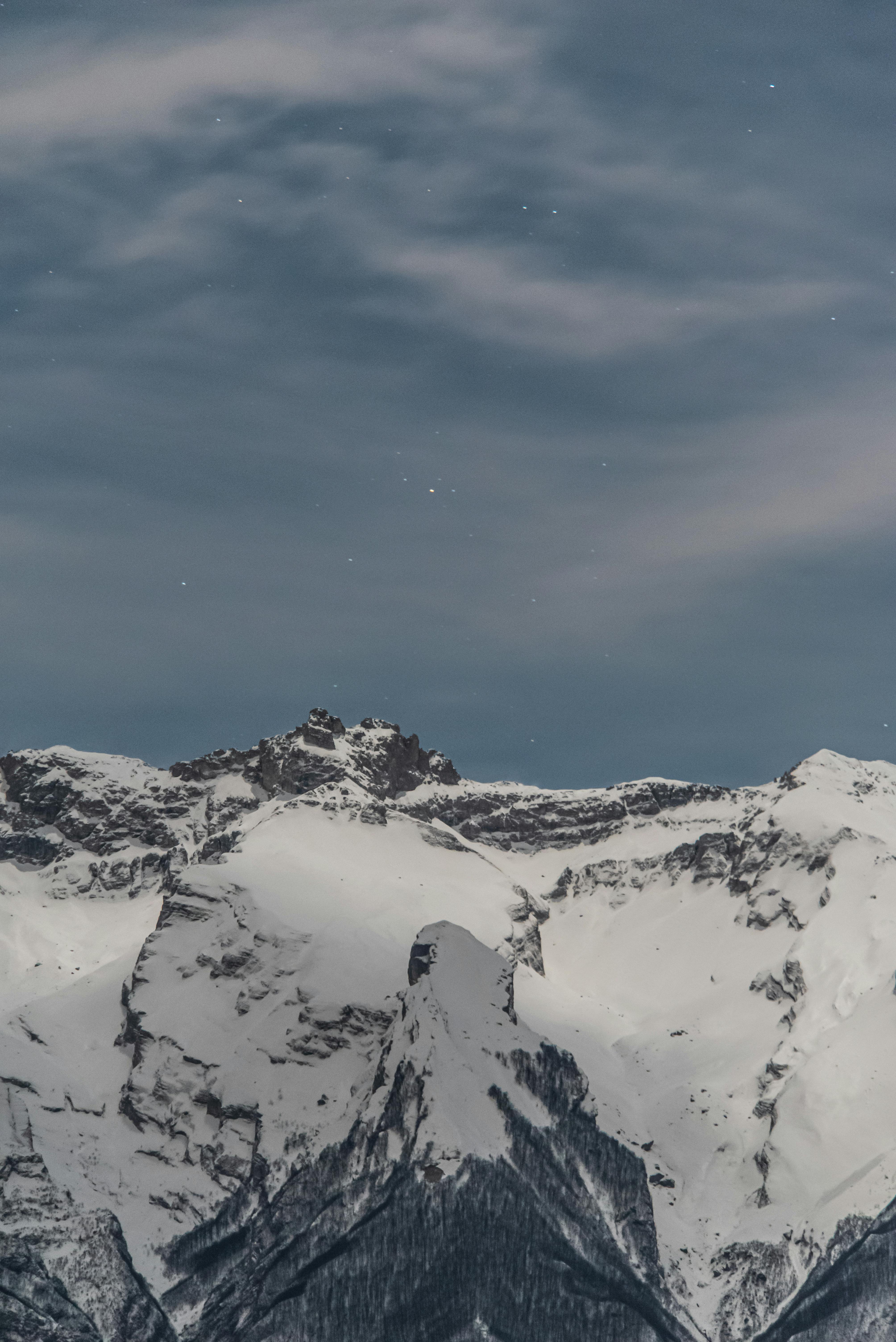 Barn in the Middle of Snow Covered Land · Free Stock Photo