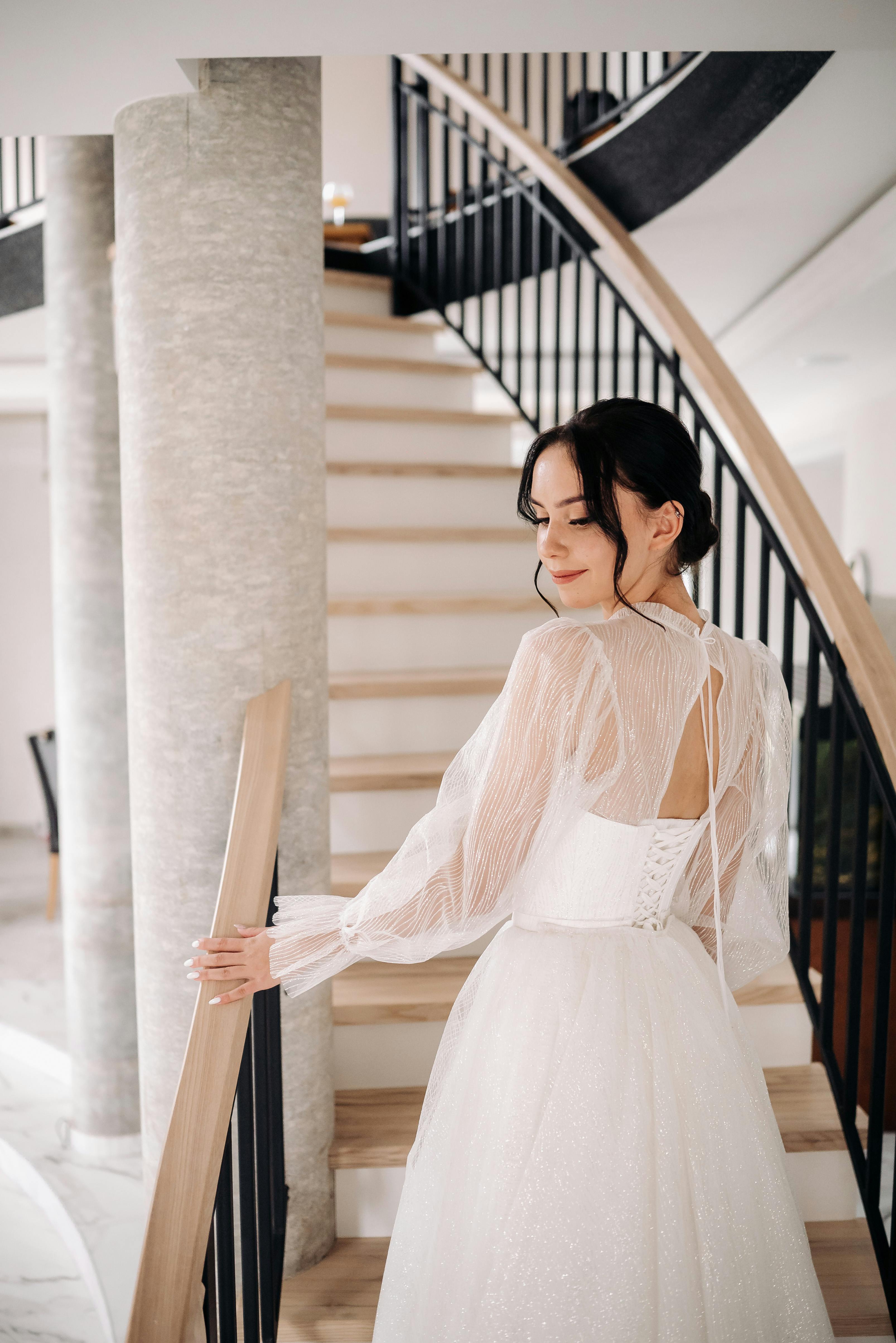 Back View of Bride · Free Stock Photo
