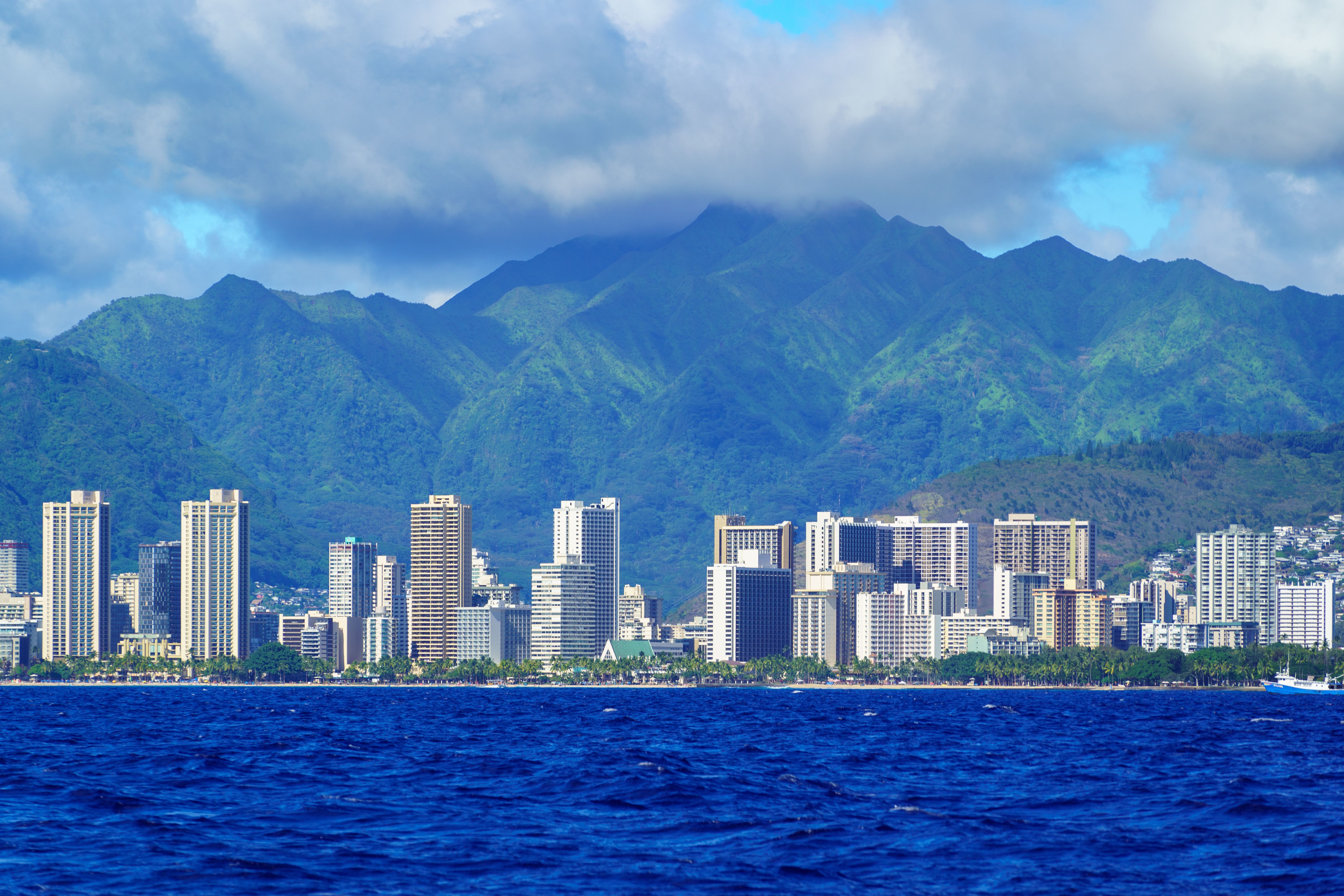 Honolulu over Blue Ocean · Free Stock Photo