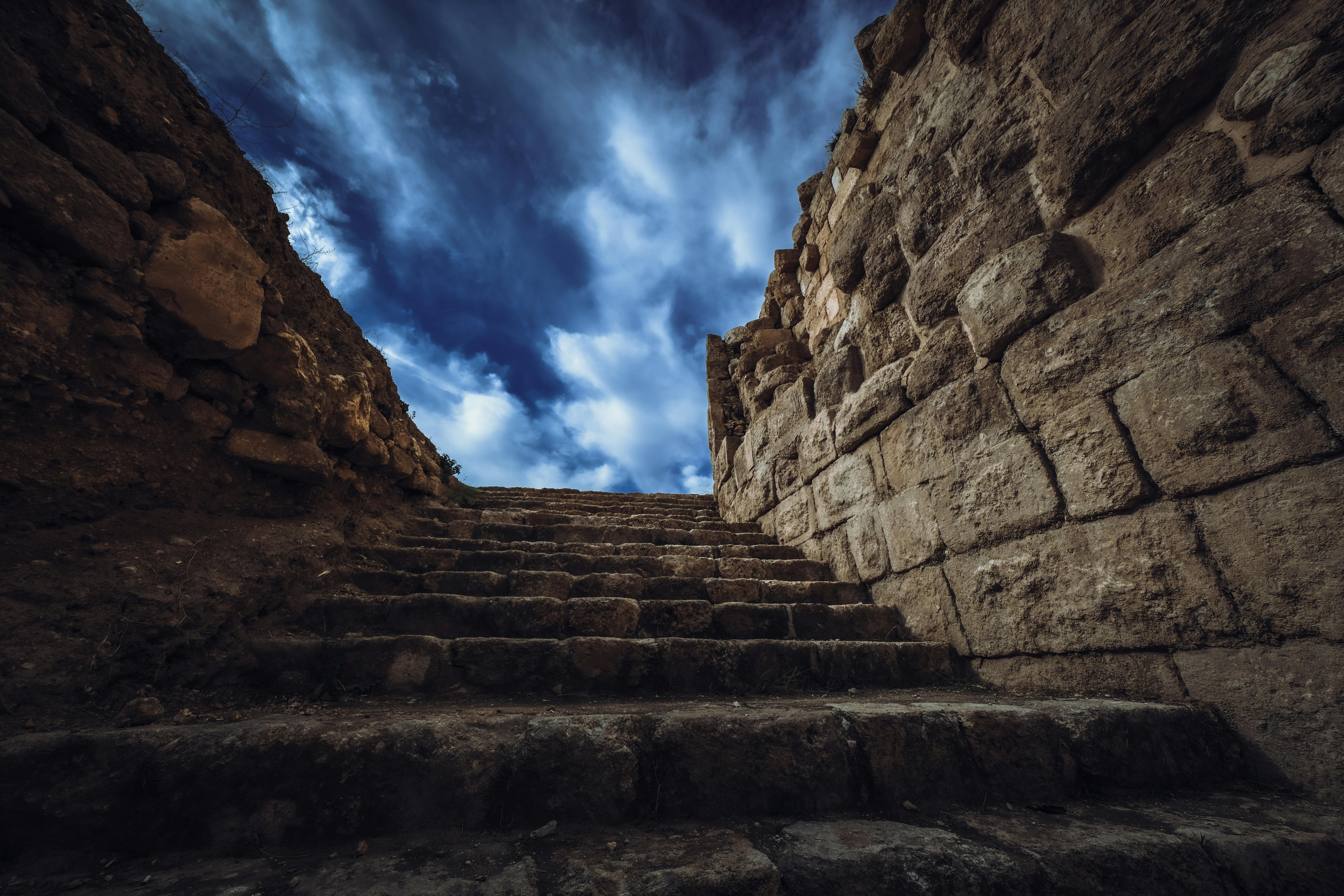 Stairs in Ancient Ruins · Free Stock Photo