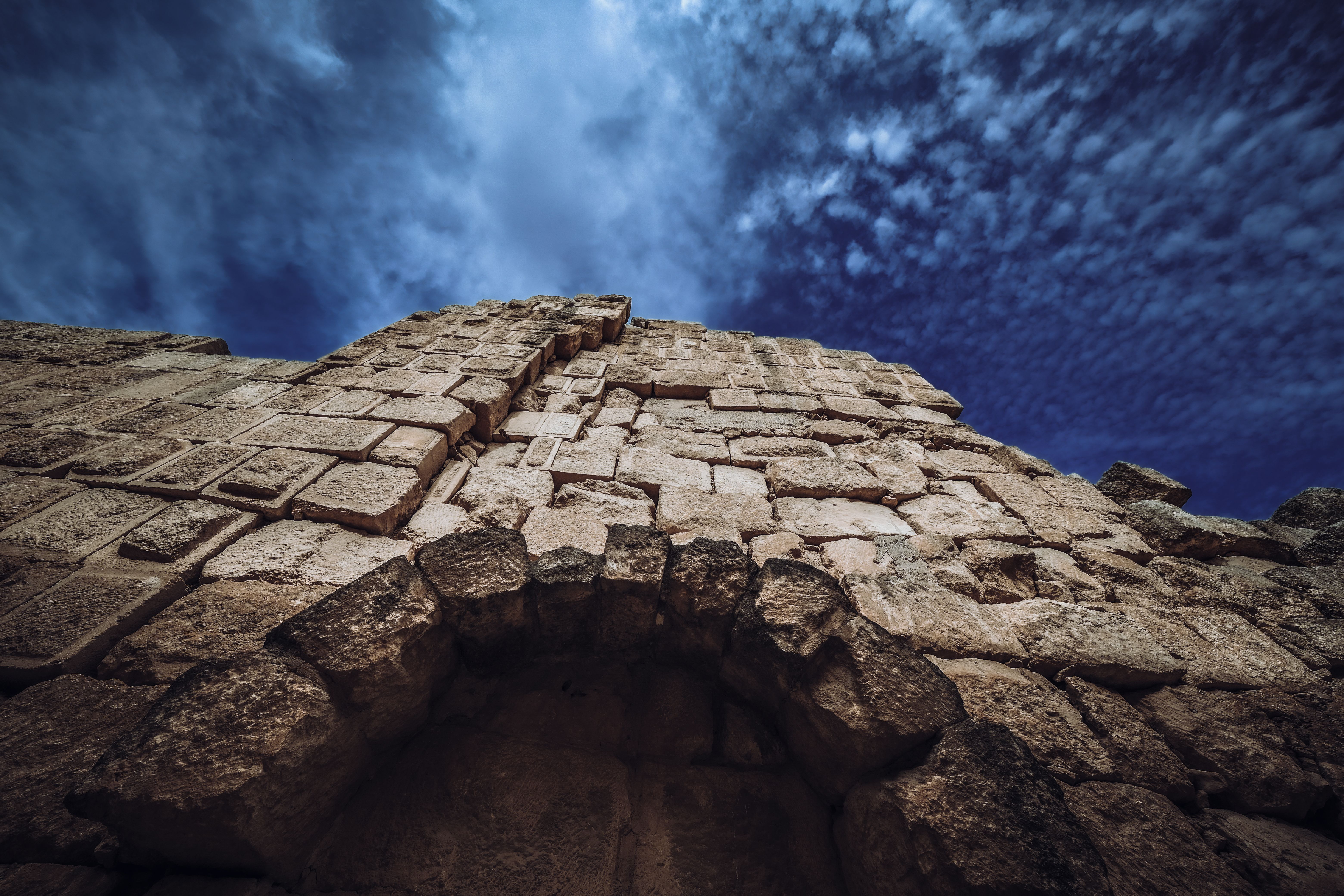 Close up of Stone Wall in Ruins · Free Stock Photo