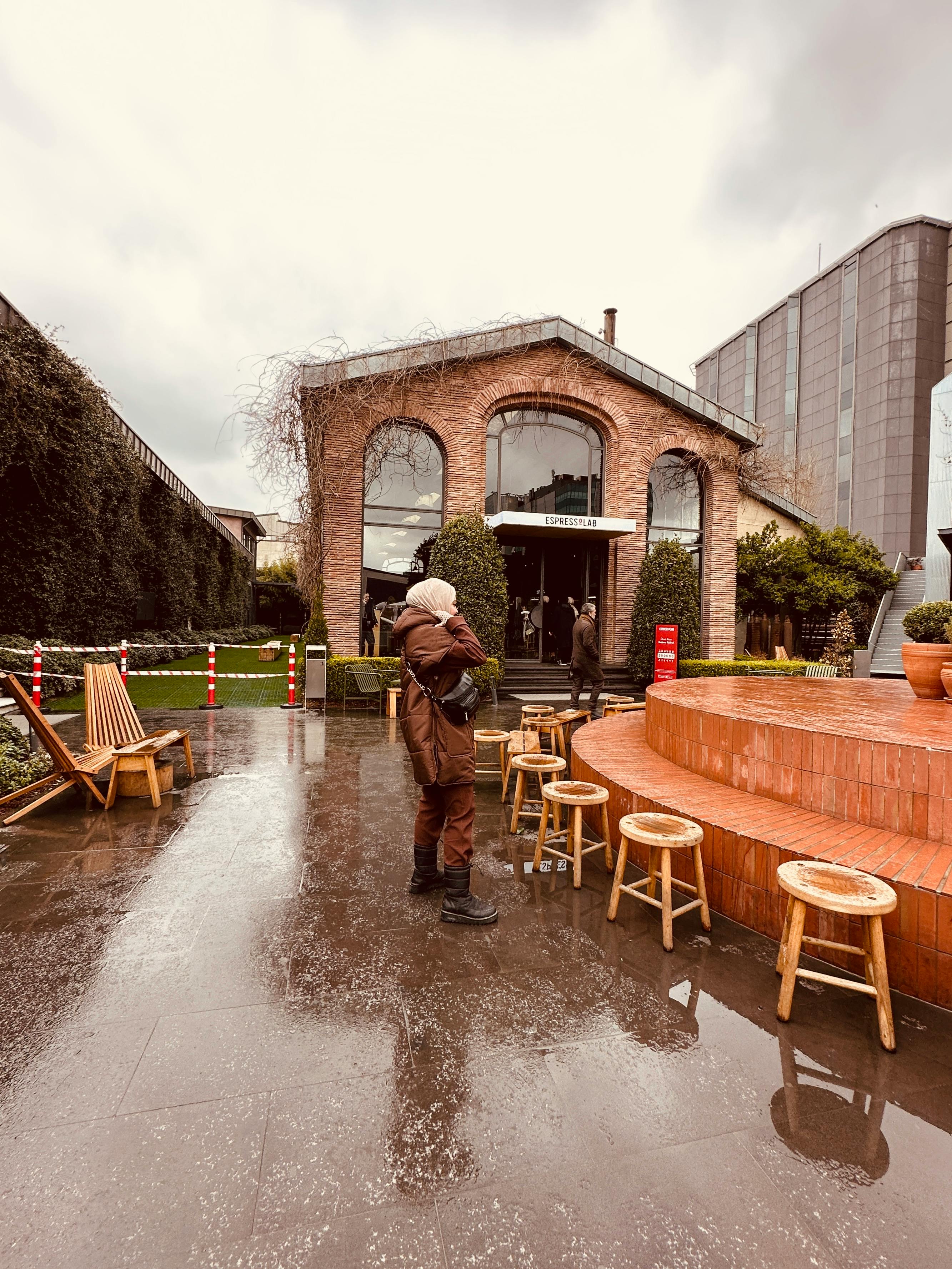 Restaurant Patio in Rain · Free Stock Photo