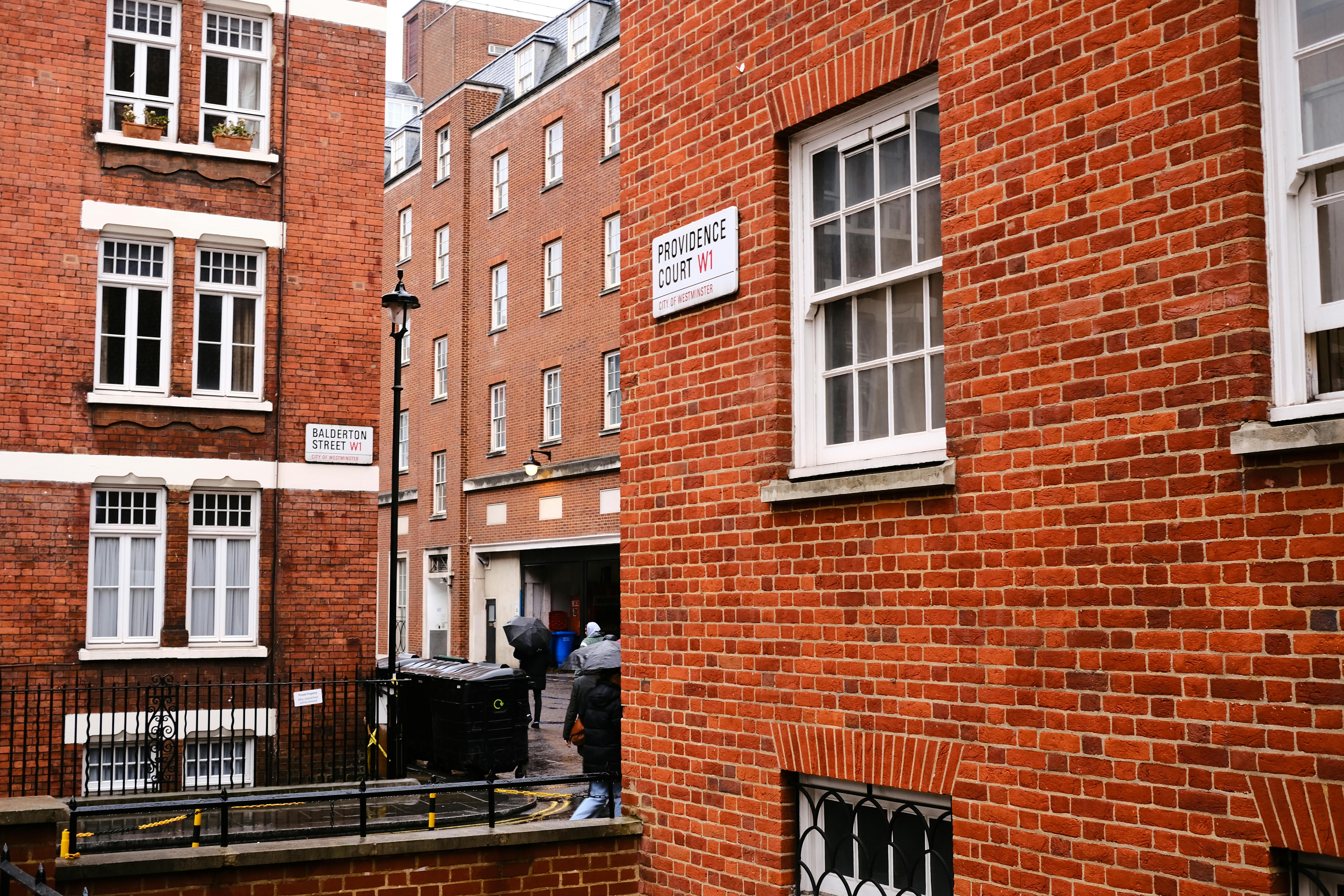 Red Brick Residential Buildings in London · Free Stock Photo