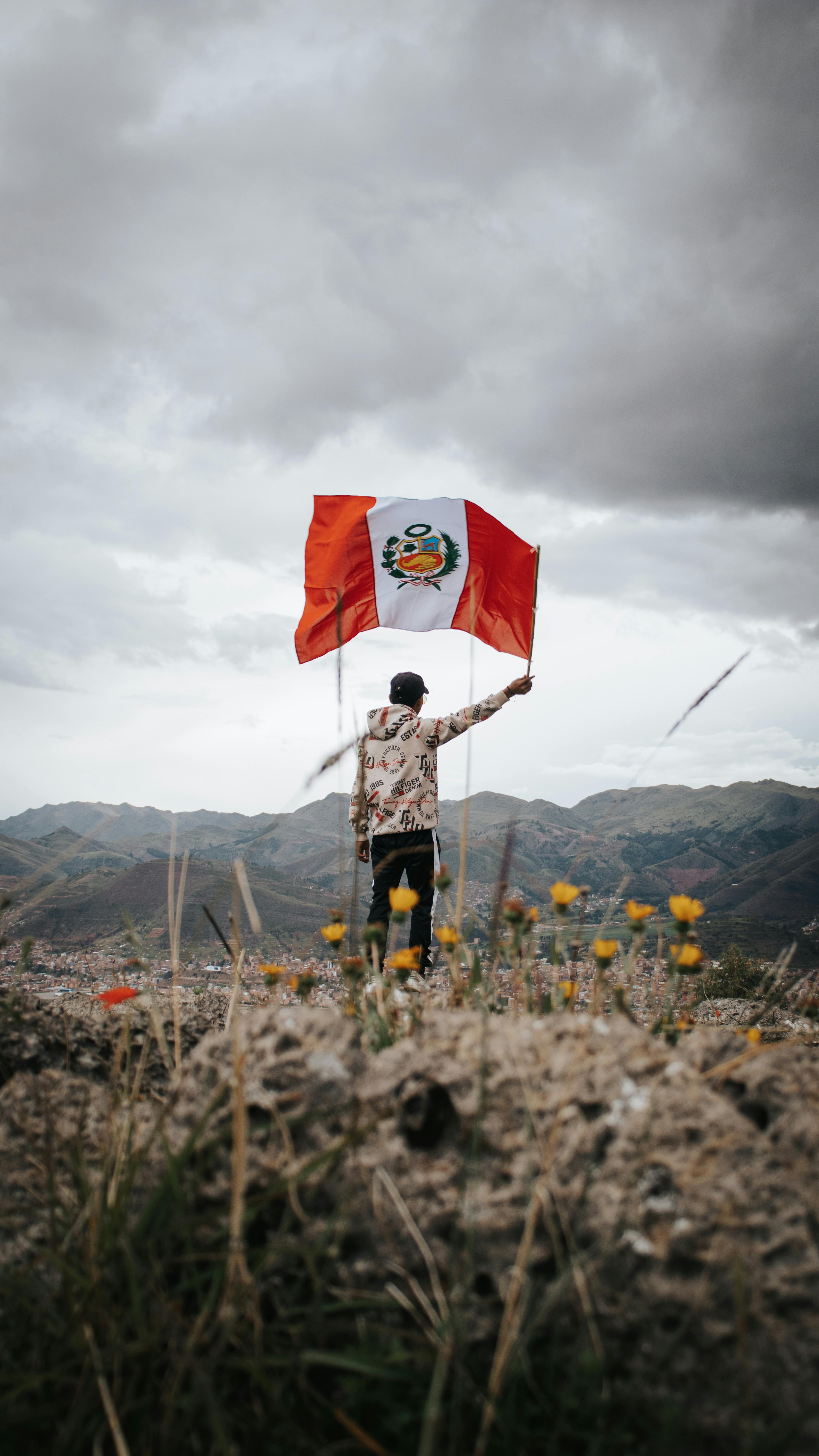 11.642+ Fotos y Imágenes de Bandera de perú Gratis · Banco de Fotos Gratis