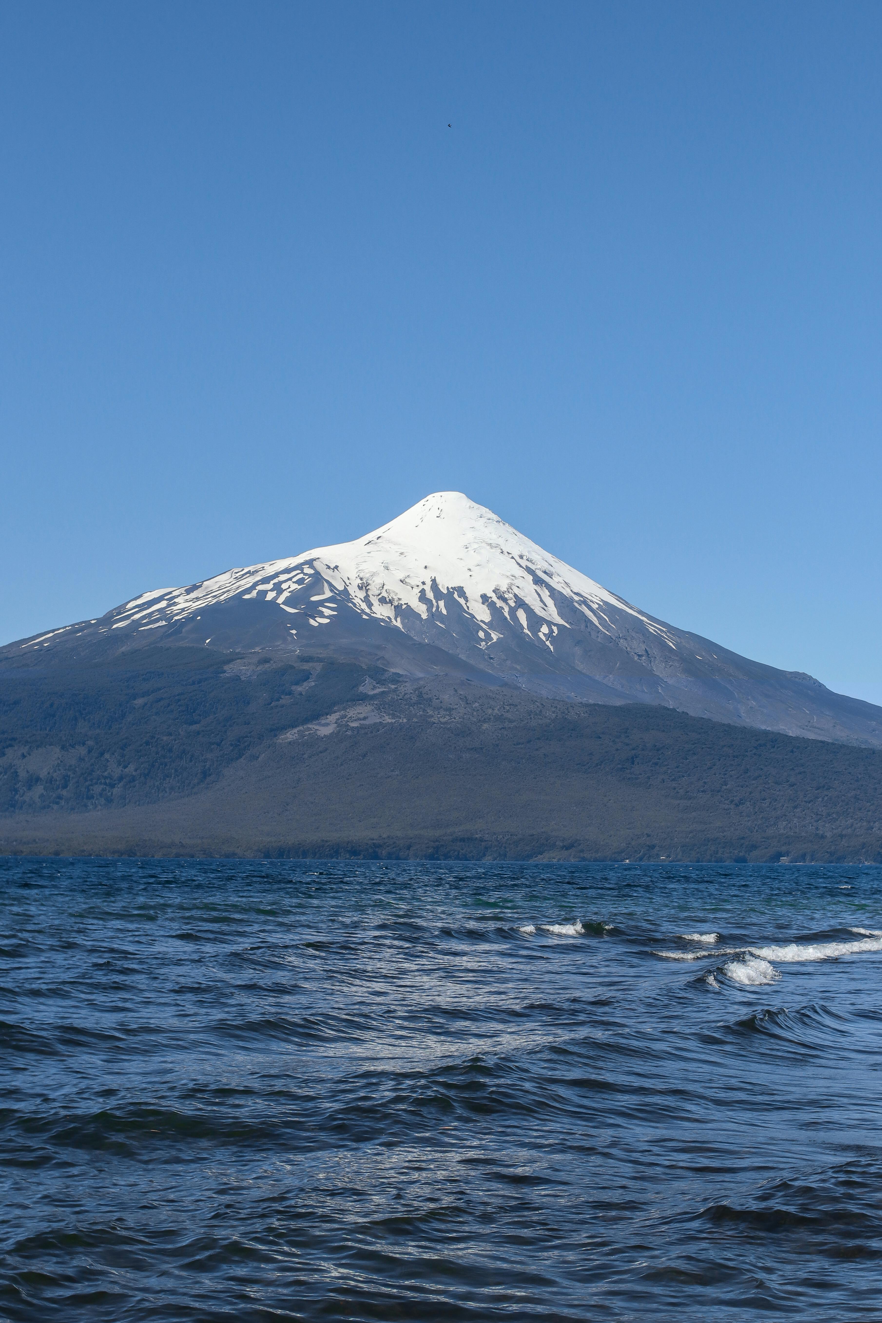 Foto profissional gratuita de água, américa do sul, andes, andes ...