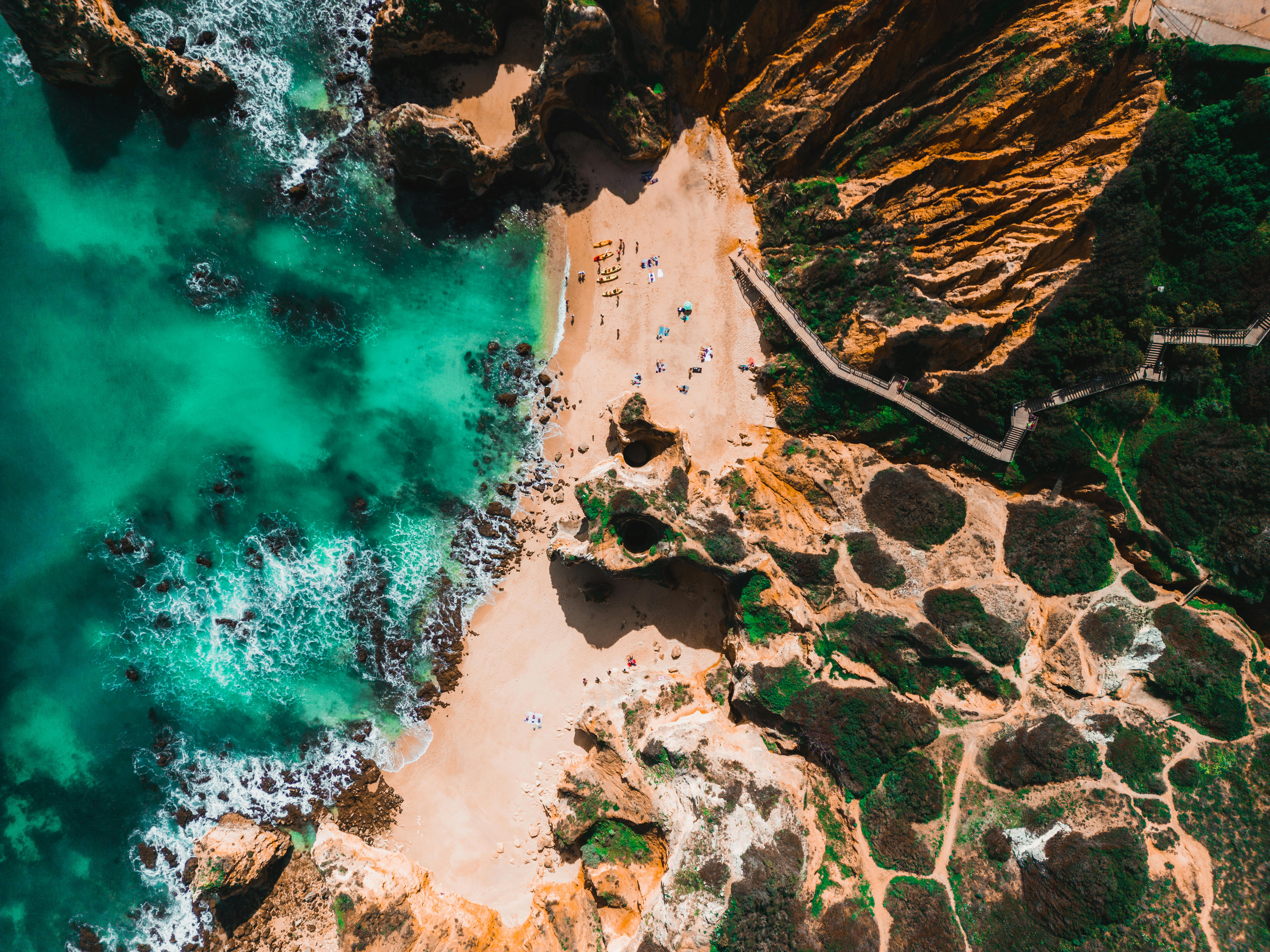 Foto de stock gratuita sobre costa, erosionado, foto con dron ...