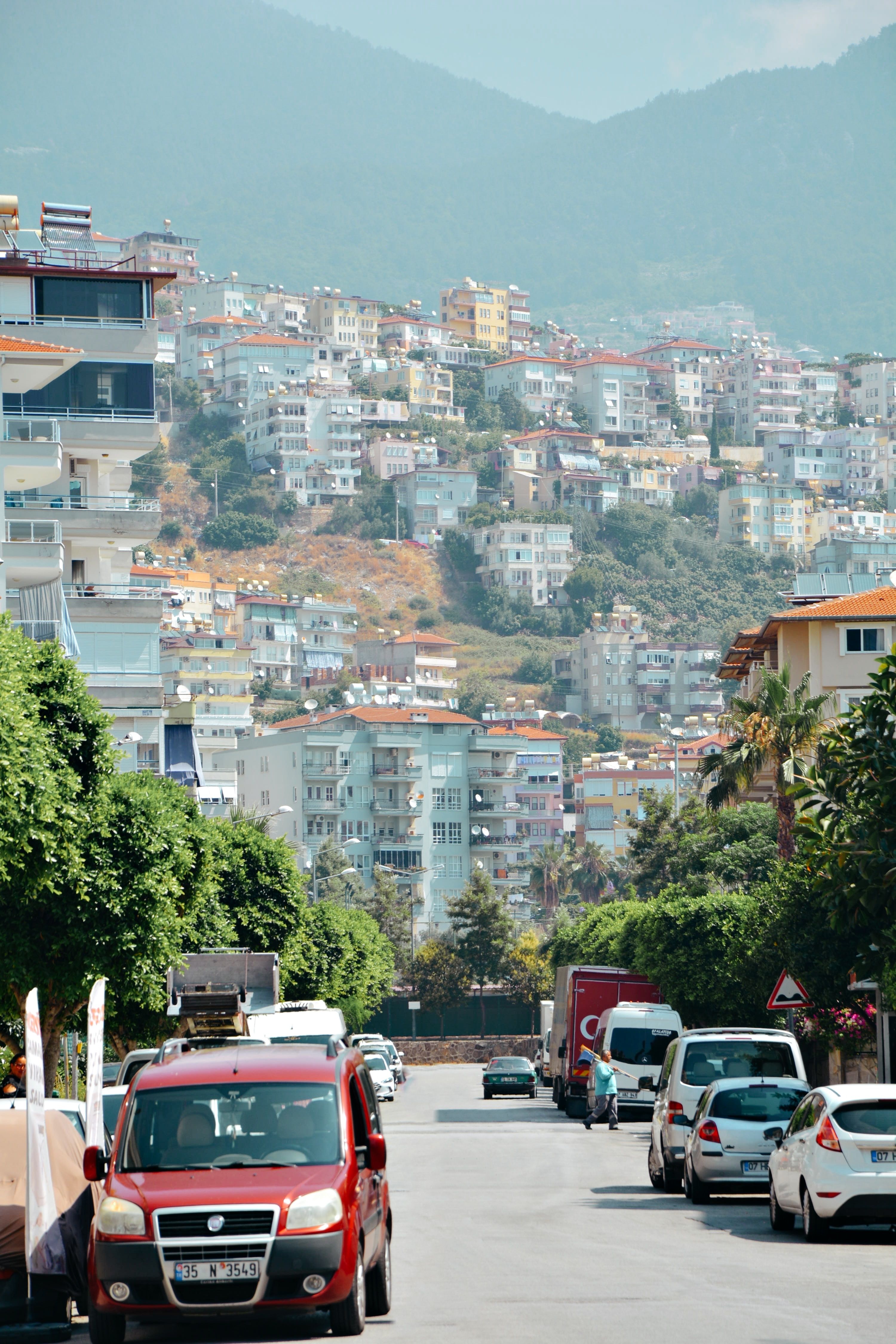 Street in City in Turkey · Free Stock Photo