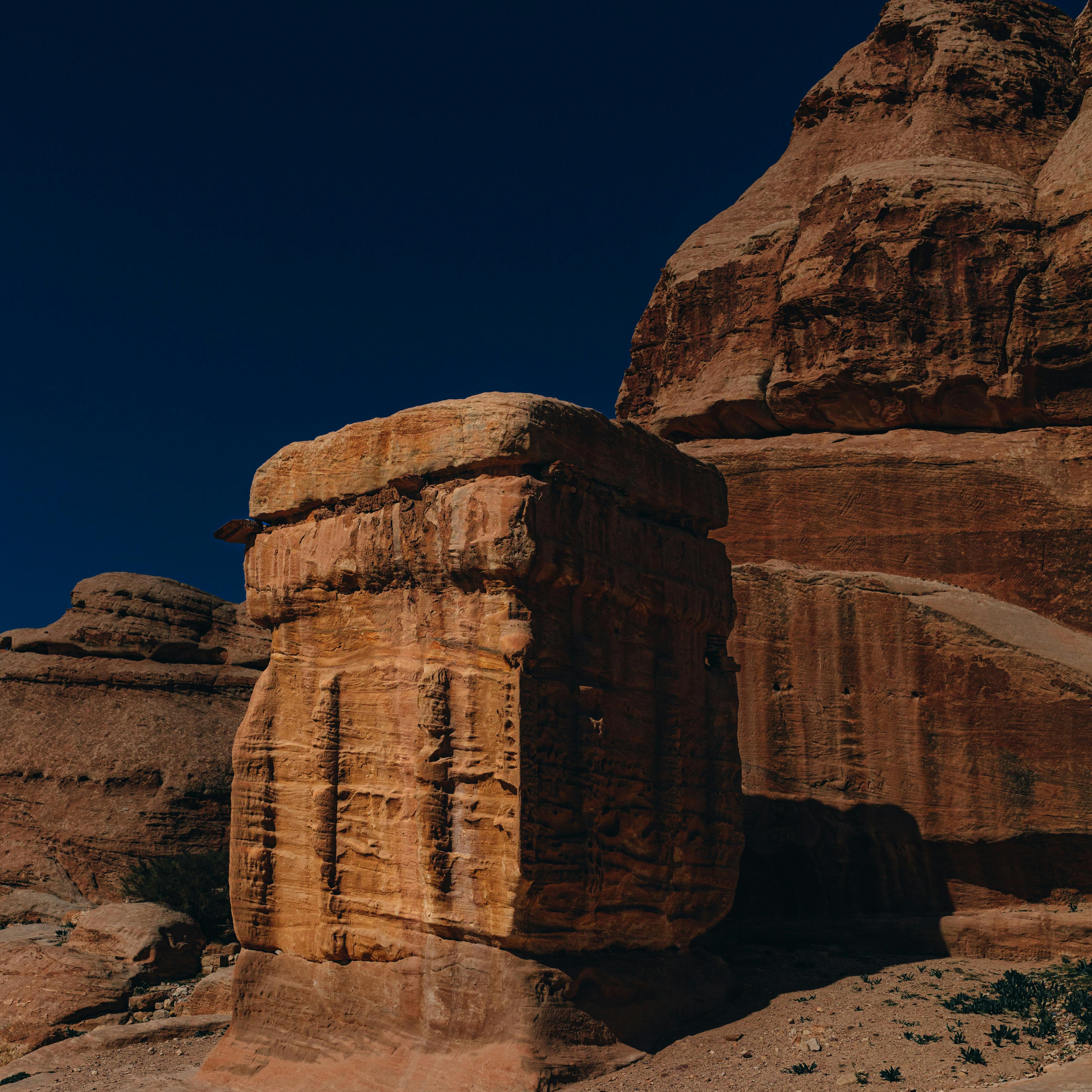 Carved Sandstone of Petra · Free Stock Photo