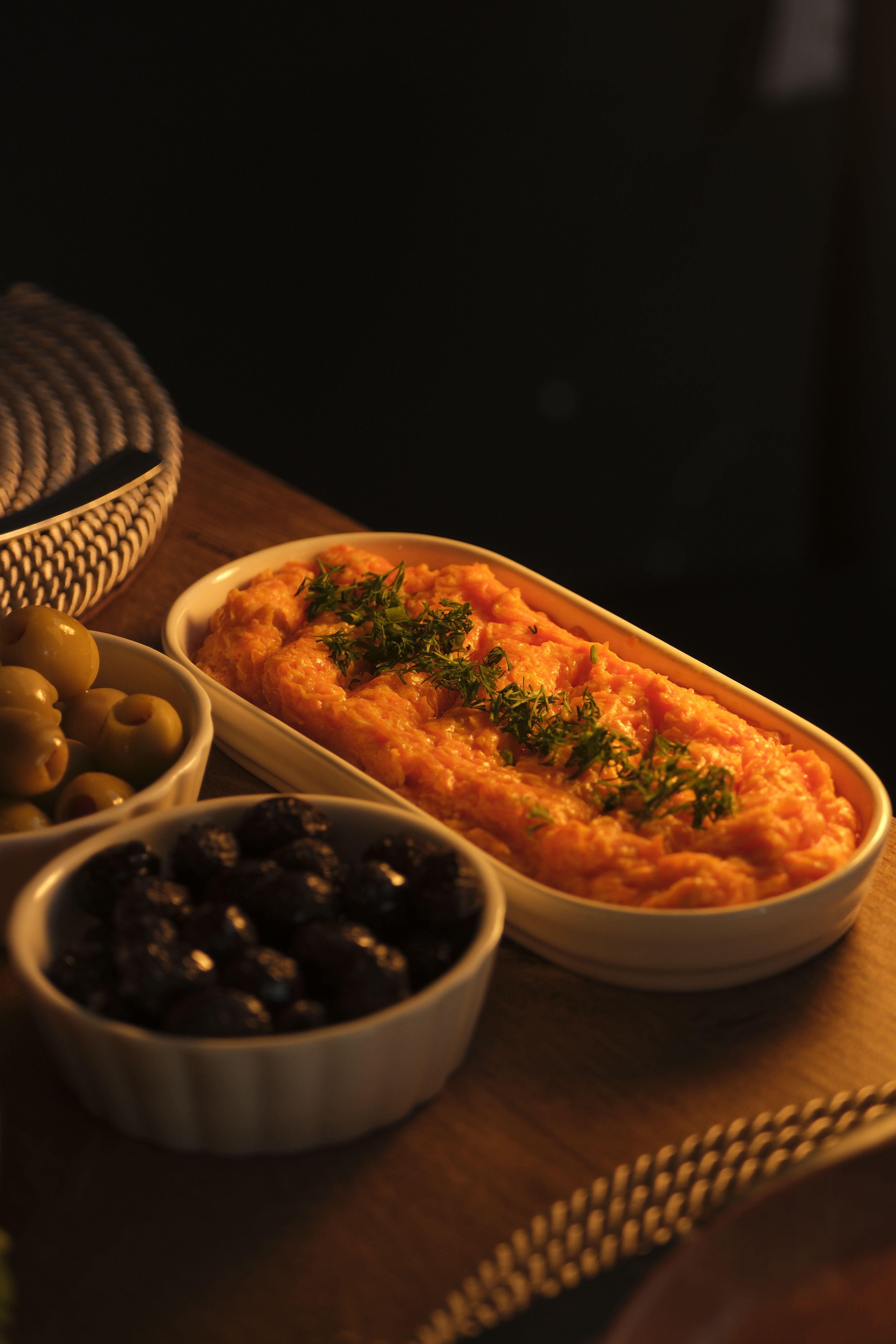 Dish and Sides on the Table · Free Stock Photo