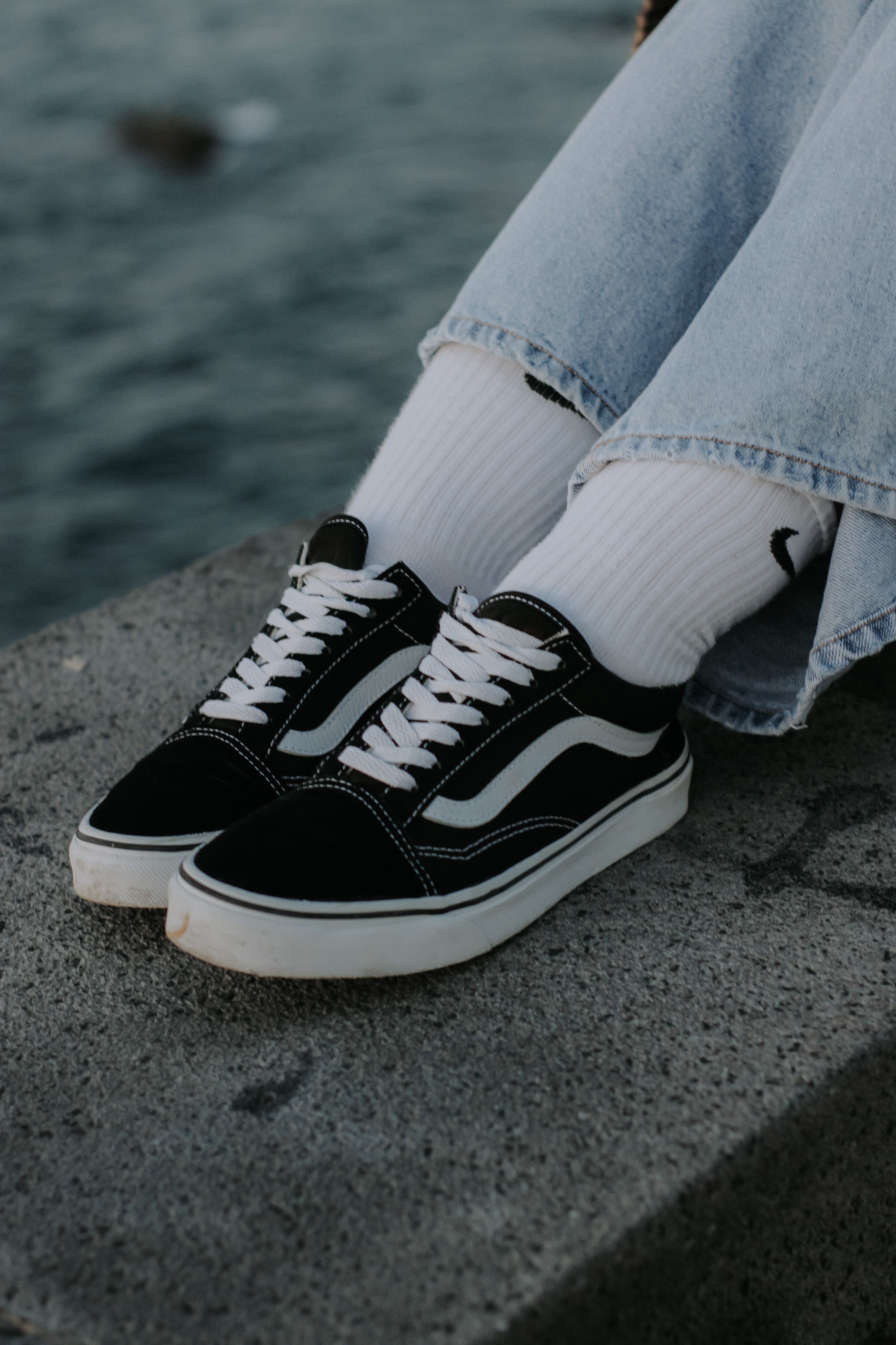 Sneakers Flyers Photos, Download The BEST Free Sneakers Flyers Stock ...