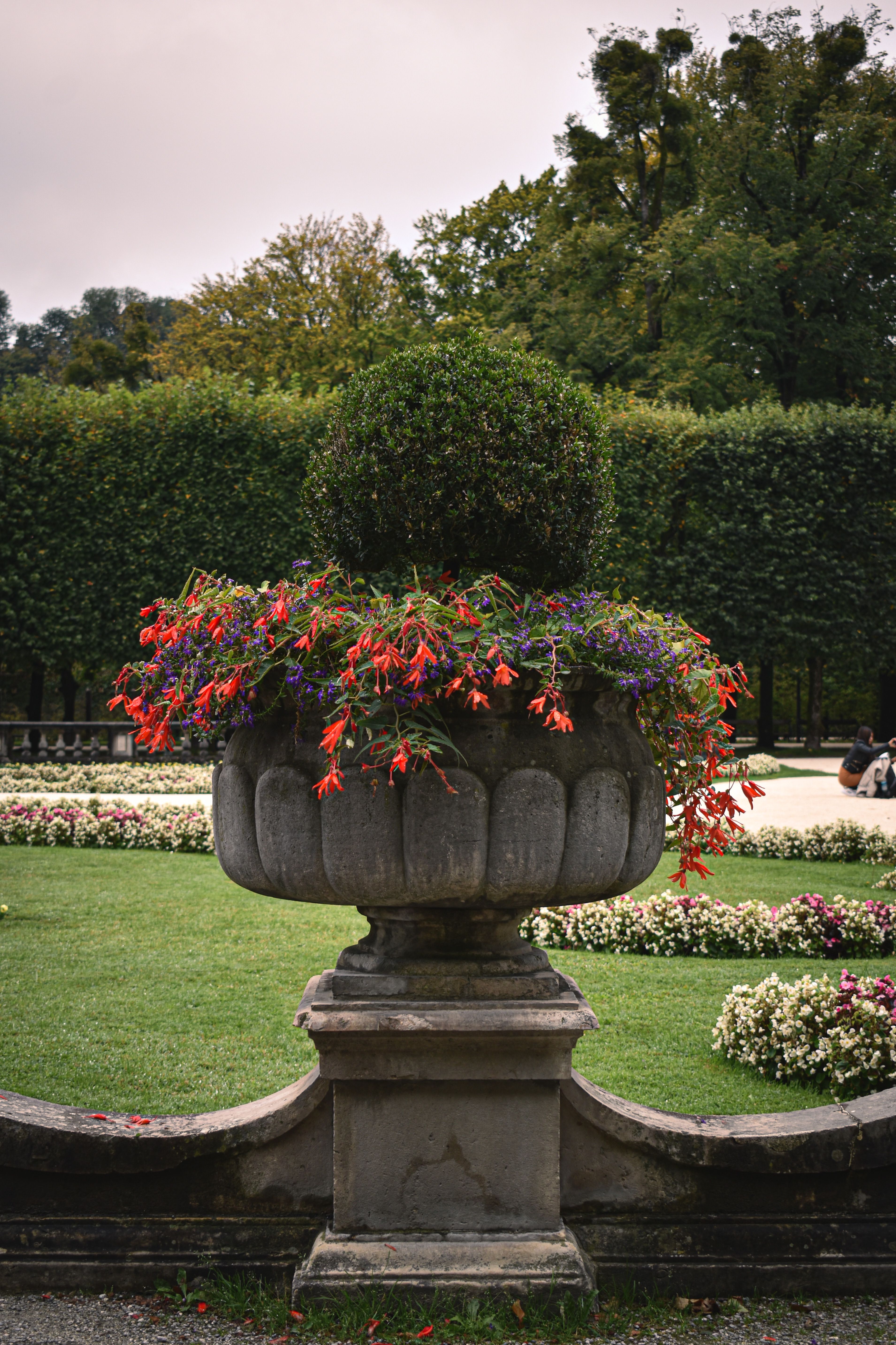 Public Spring Garden · Free Stock Photo