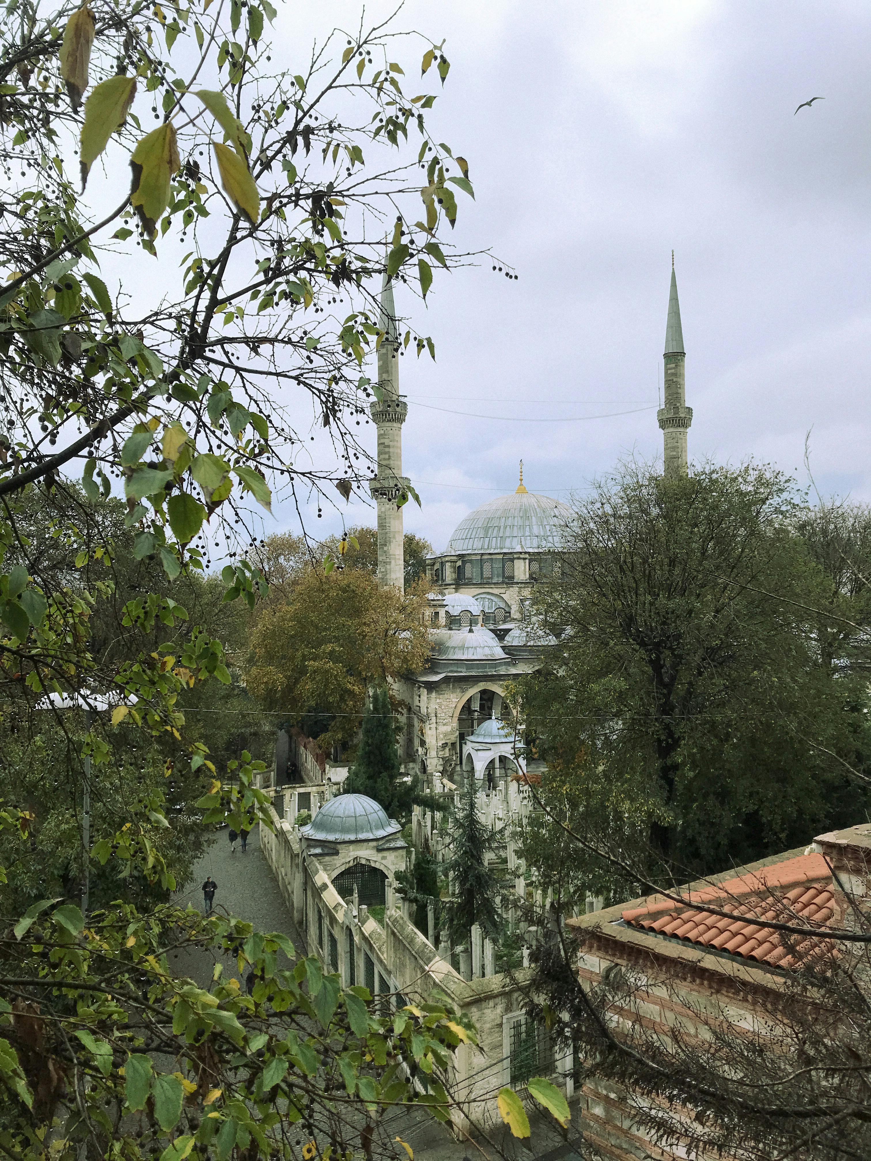 Sultan Qaboos Grand Mosque at Sunset in Muscat, Oman · Free Stock Photo