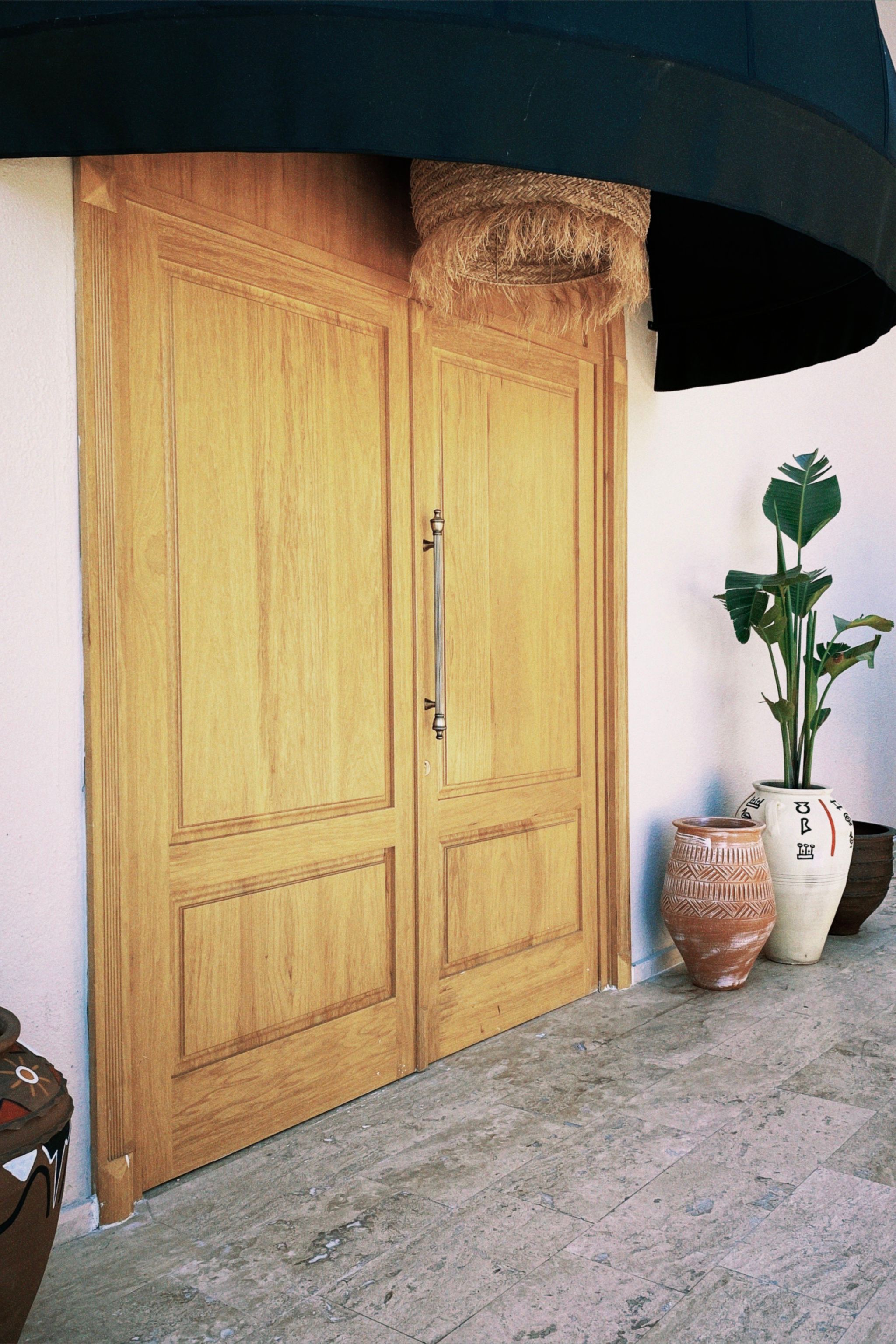 Double-leaf Wooden Door · Free Stock Photo