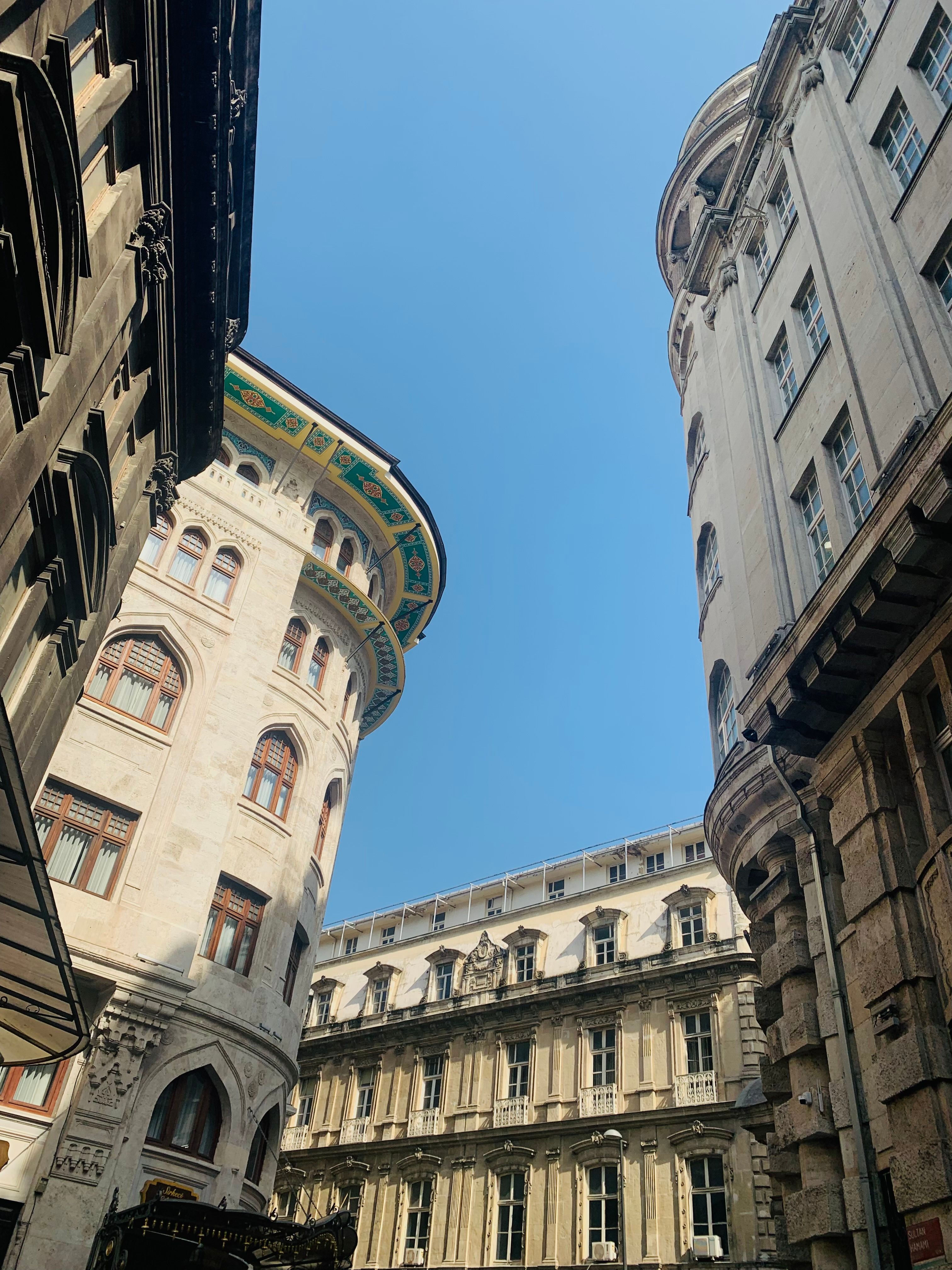 Clear Sky over Buildings in Town · Free Stock Photo