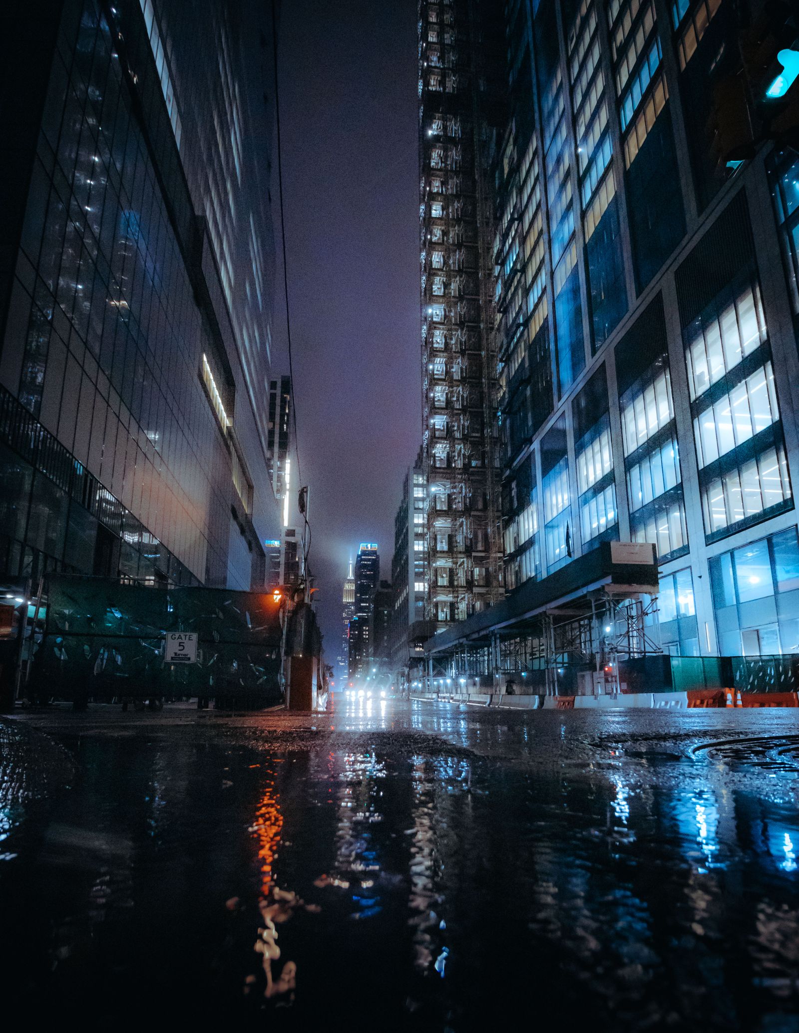 Buildings At Night Photos, Download The BEST Free Buildings At Night ...