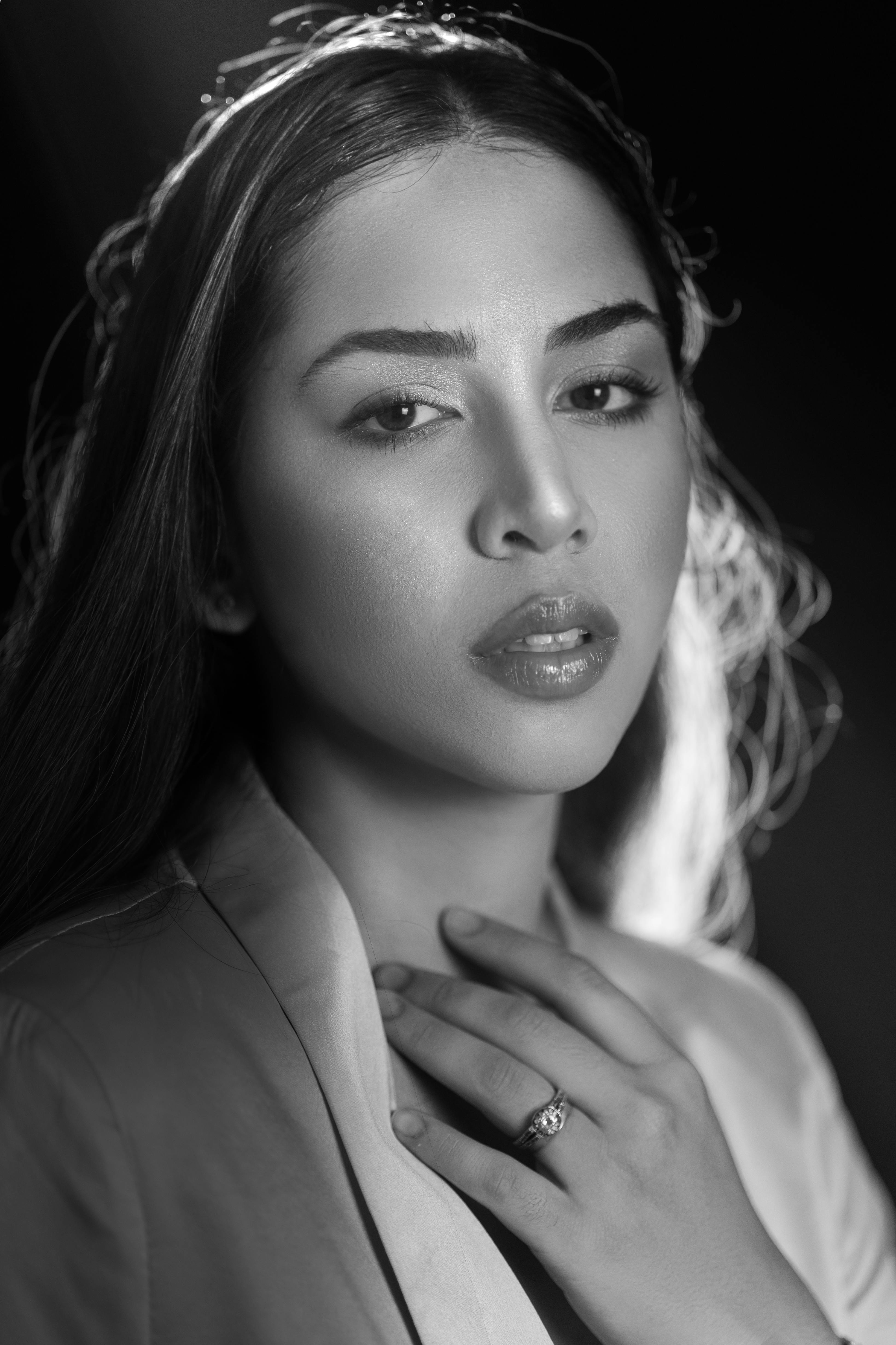 A Woman Screaming with Red Powder on Her Face · Free Stock Photo