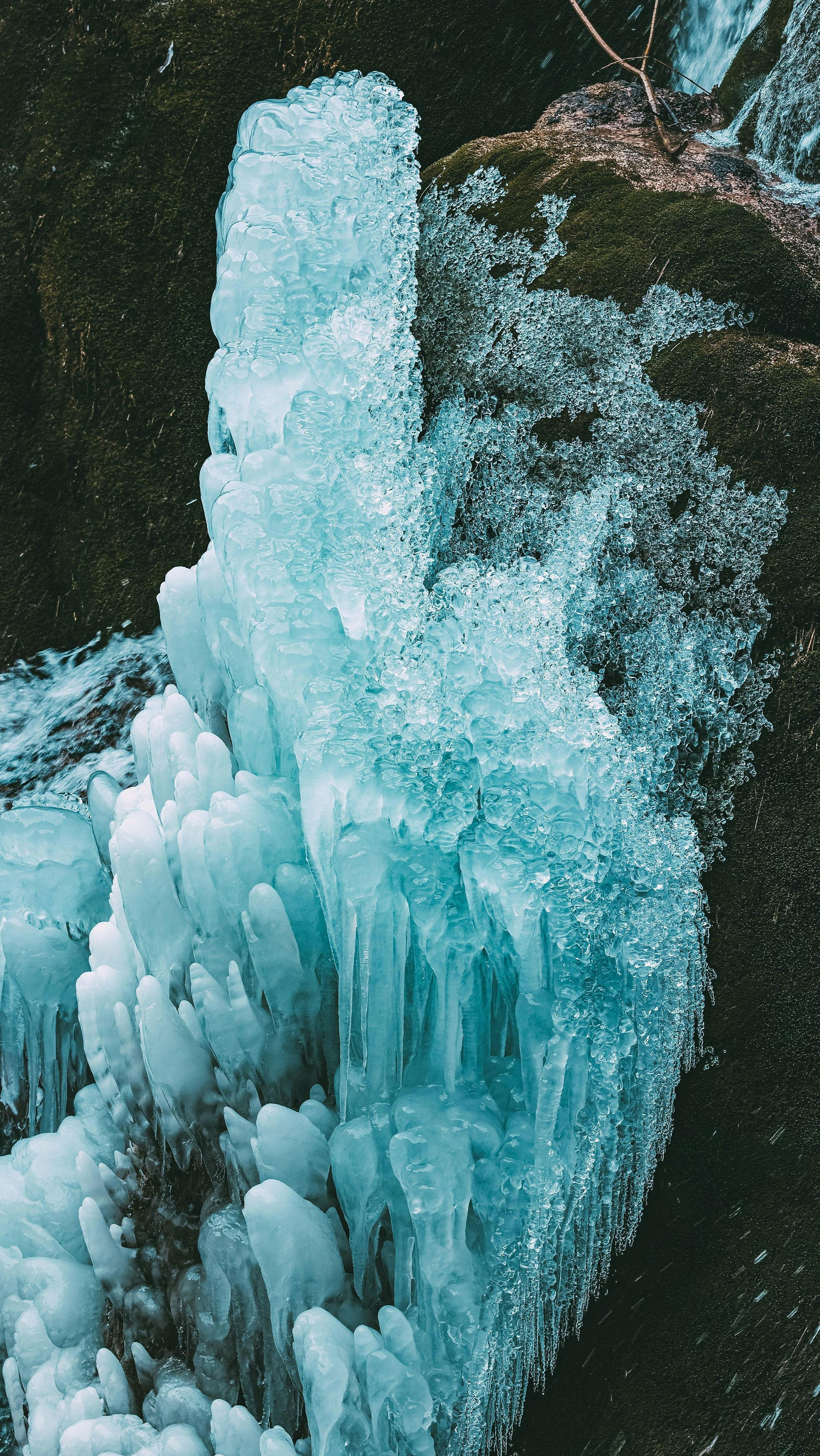 Close-up of Frozen Ice · Free Stock Photo