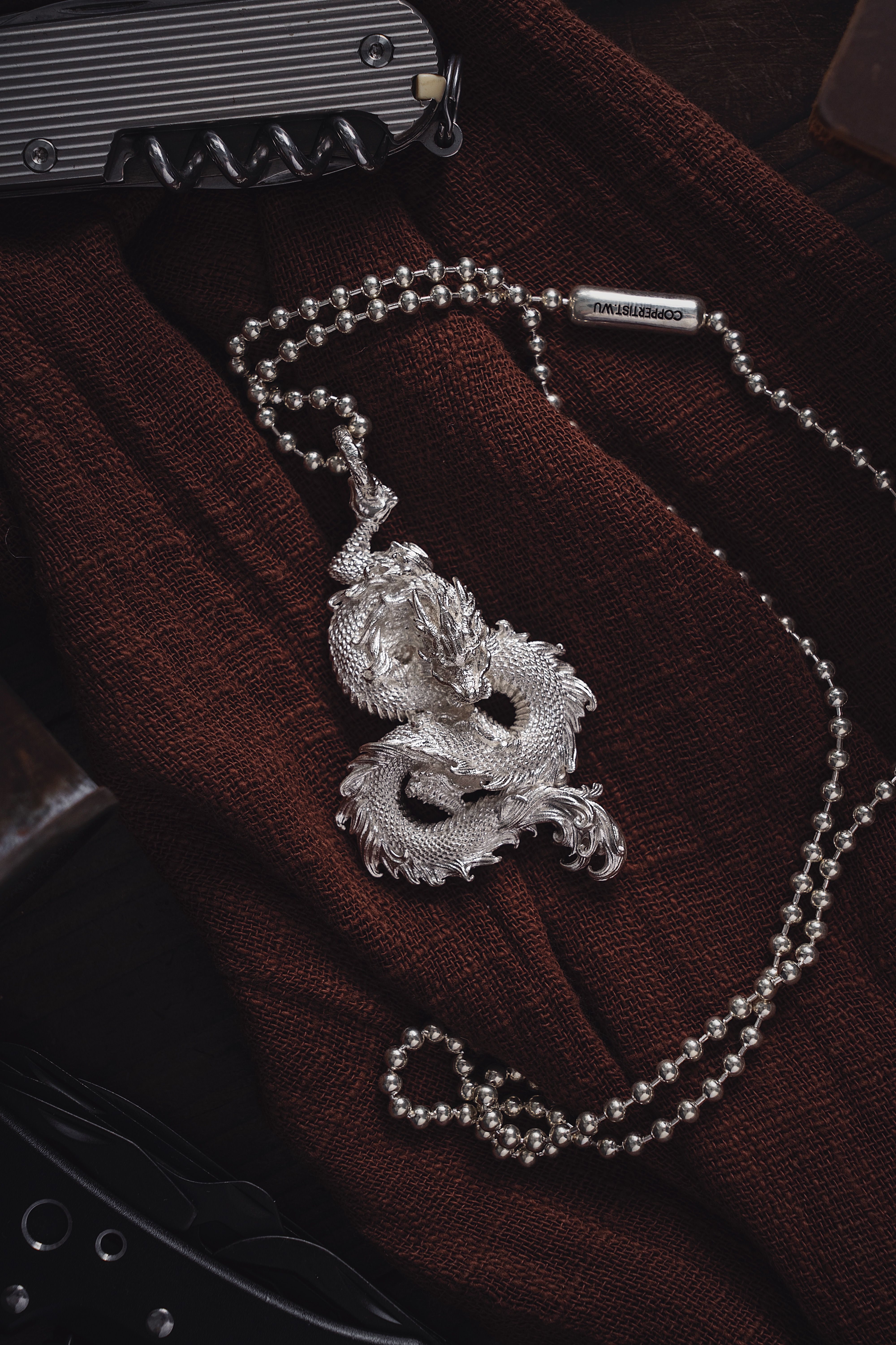Vintage Dragon on a Chain · Free Stock Photo