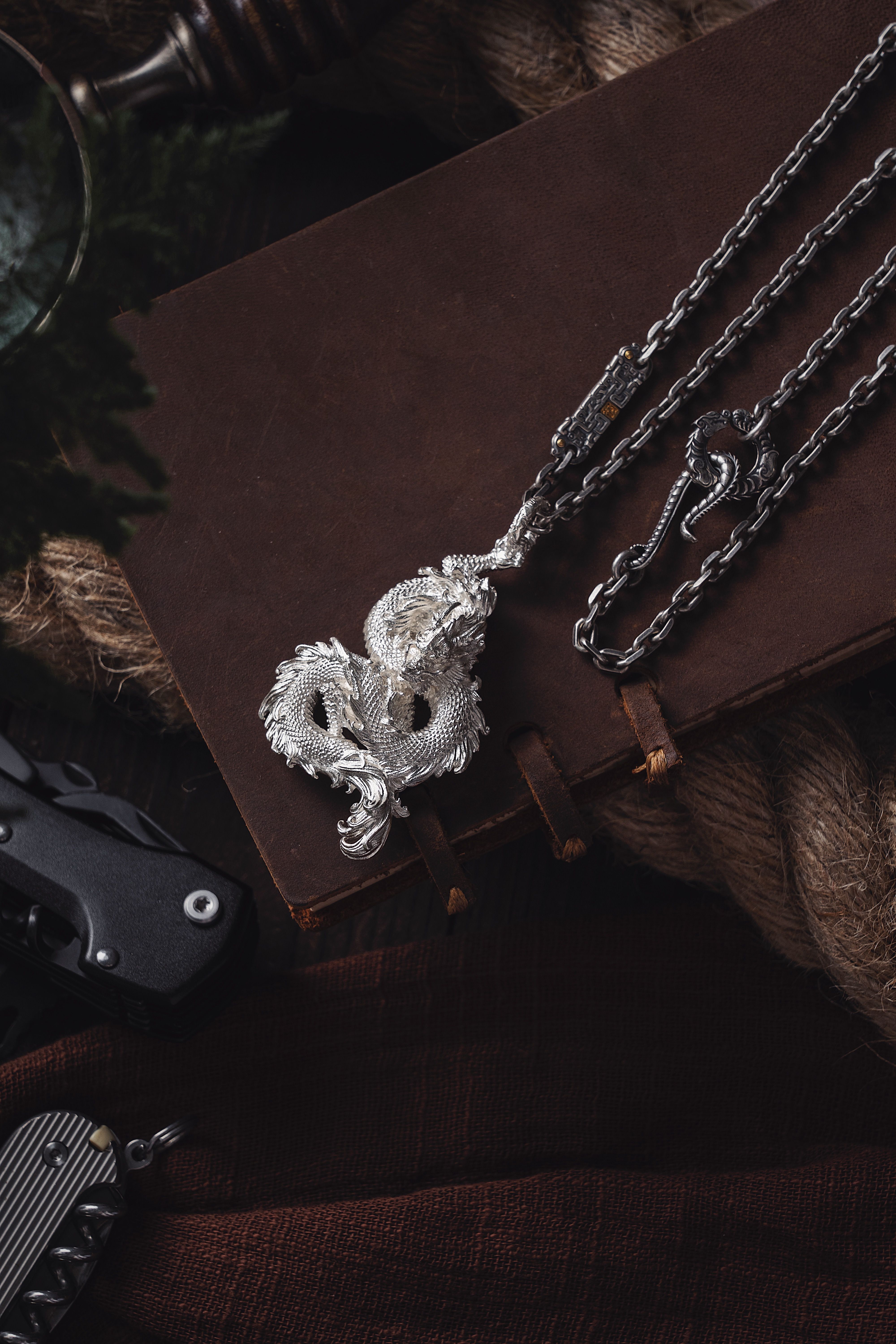 American Bully Necklace in White Background · Free Stock Photo