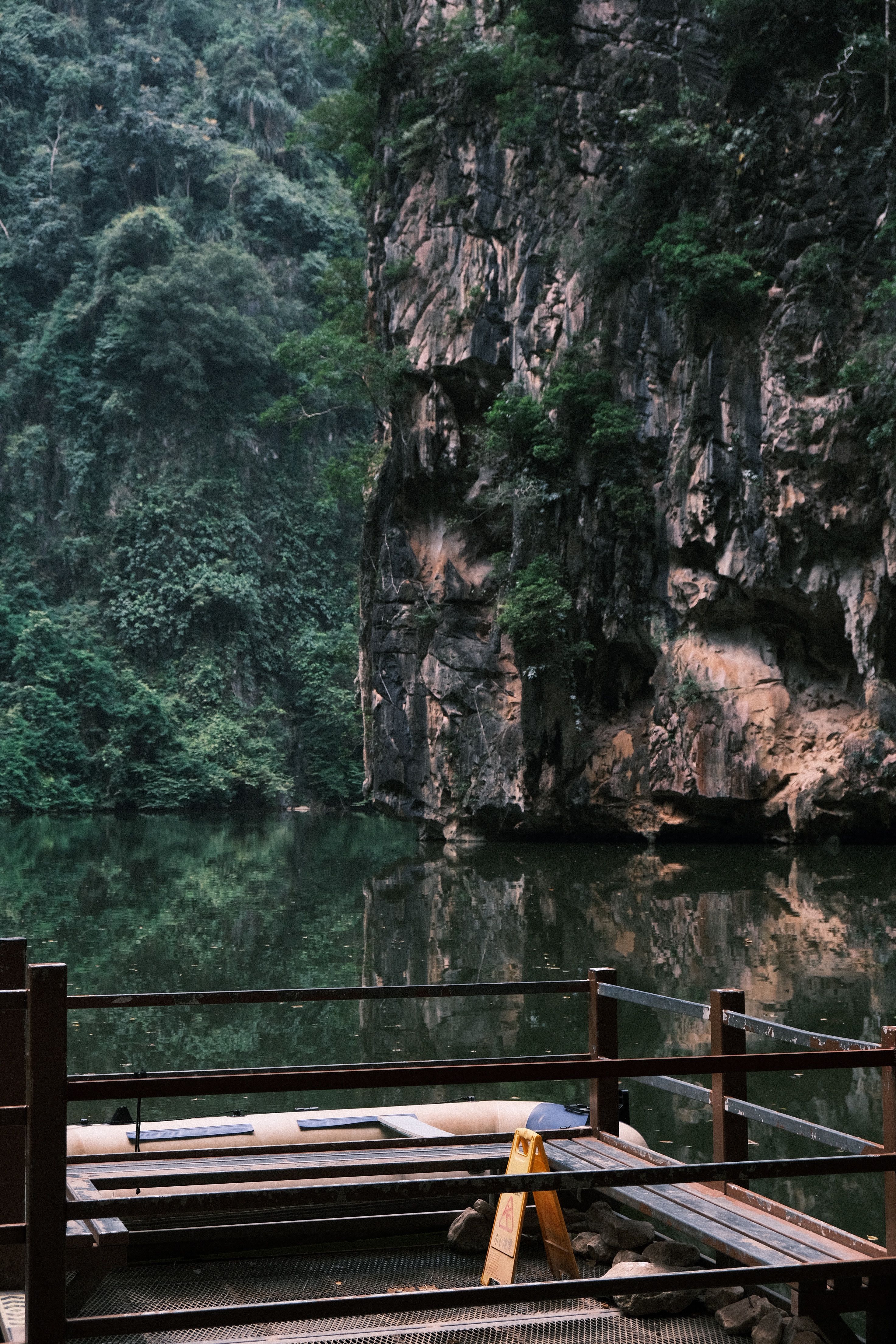 Jetty in River · Free Stock Photo