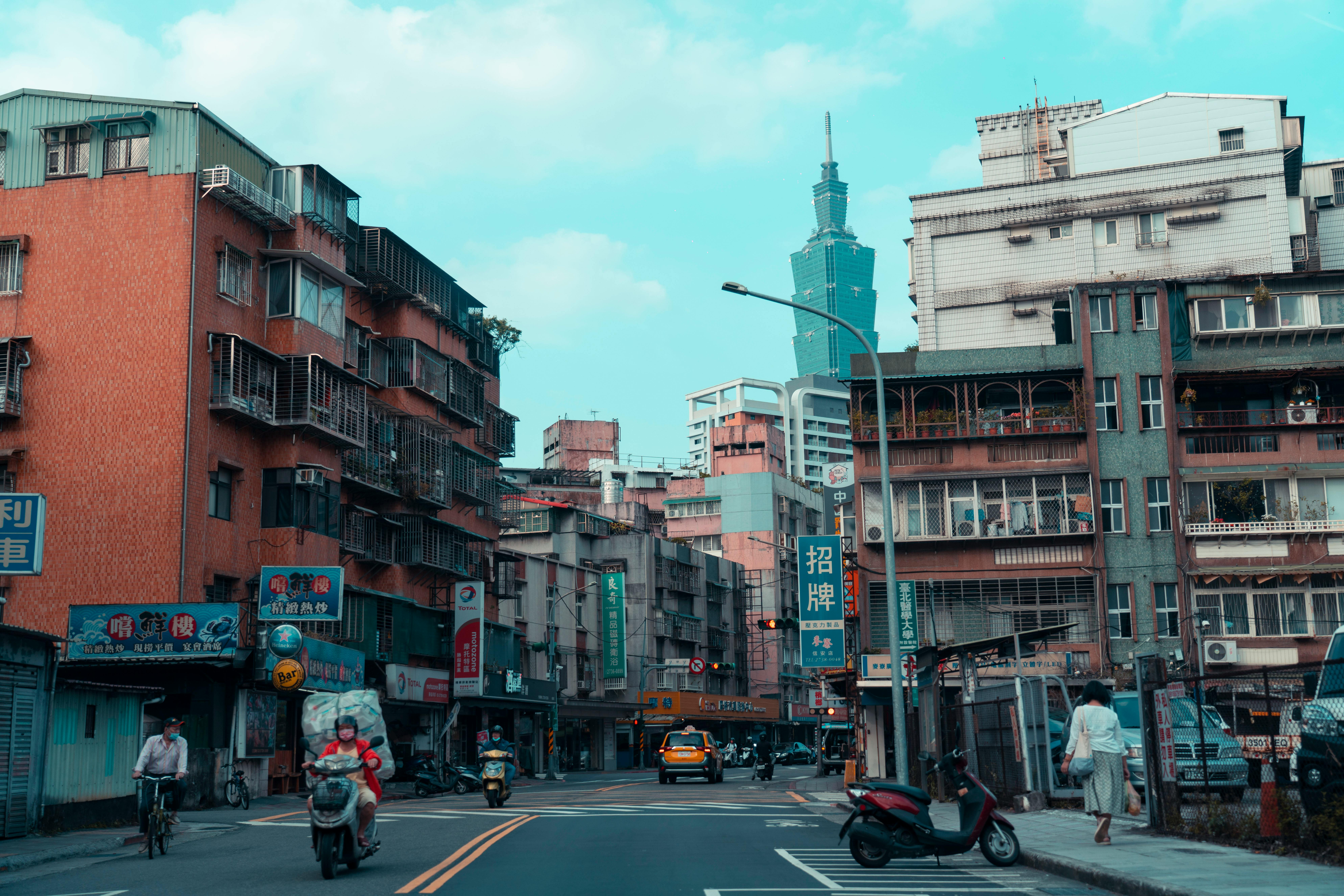 A Street in Taipei, Taiwan with the View of the Taipei 101 Skyscraper ...