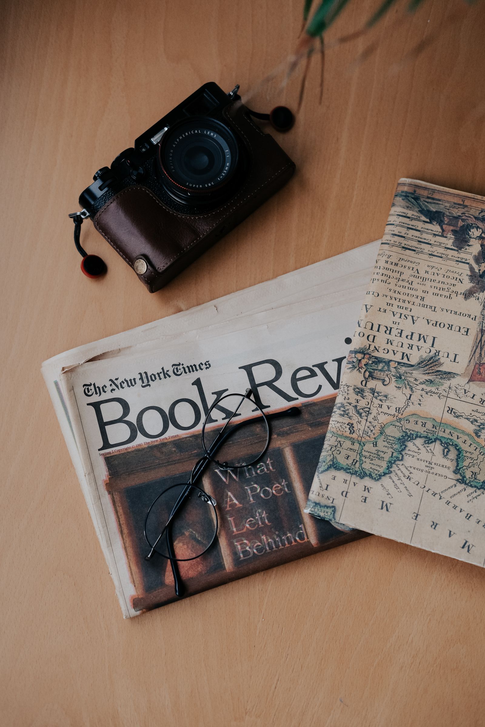 Vintage Newspaper Photos, Download The BEST Free Vintage Newspaper ...