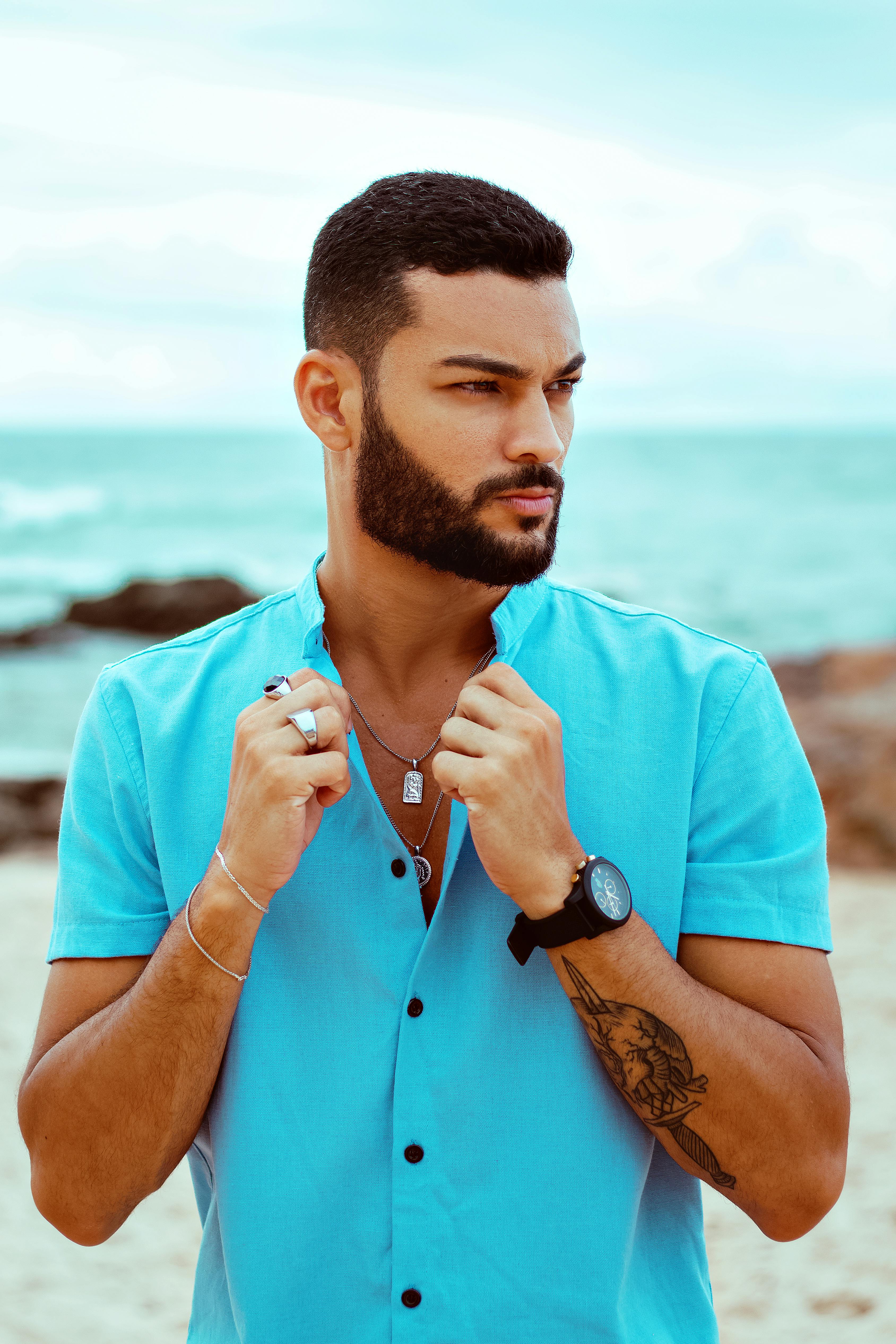 Man Wearing a Blue Shirt · Free Stock Photo