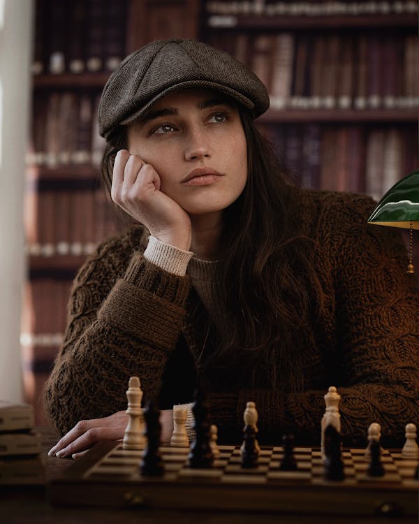 Chess Woman Photos, Download The BEST Free Chess Woman Stock Photos ...