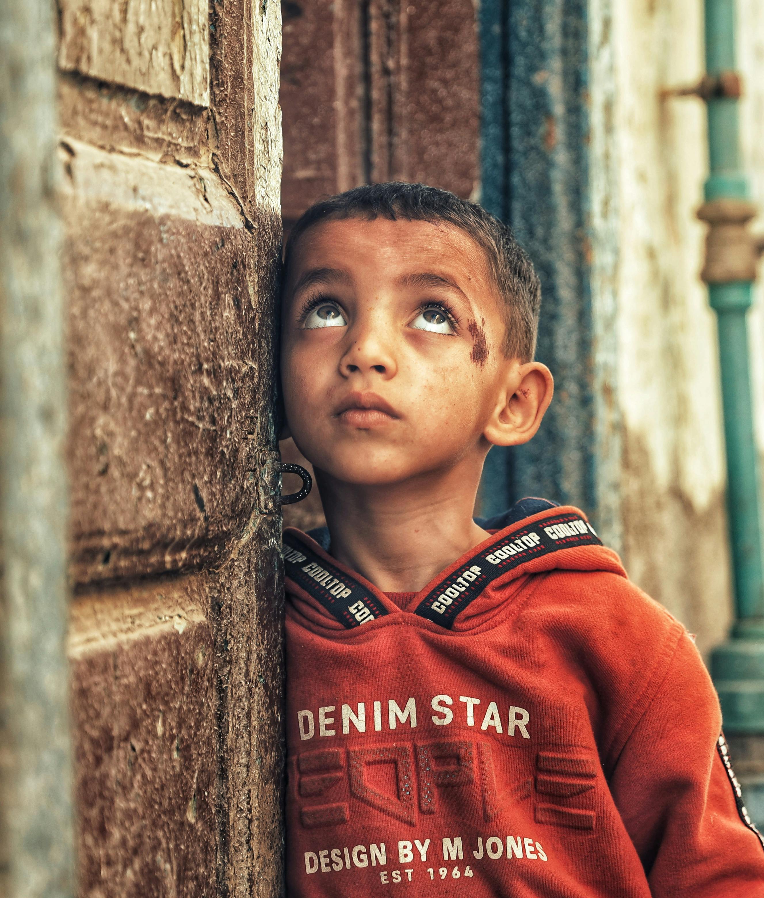 Child Yelling Photos, Download The BEST Free Child Yelling Stock Photos ...