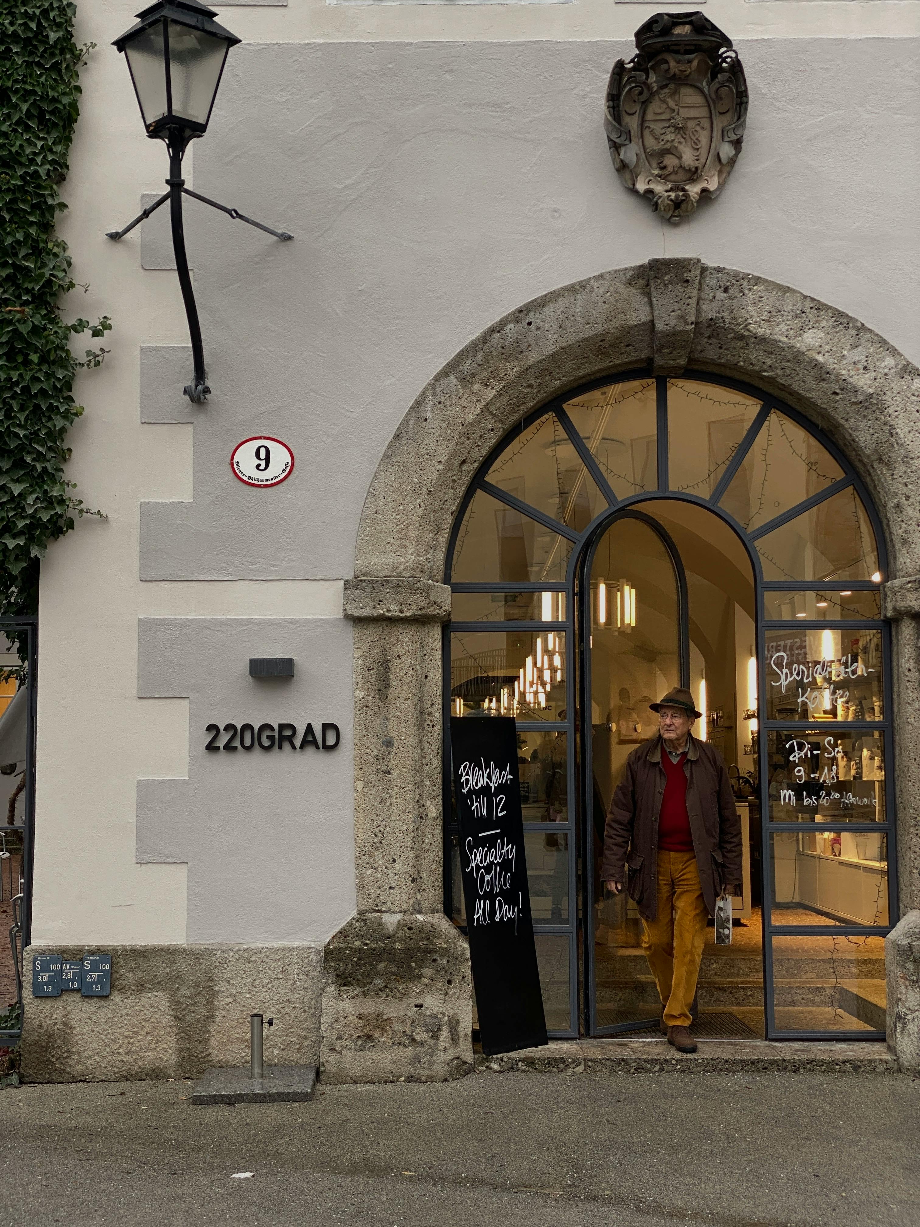 Man Leaving Building · Free Stock Photo