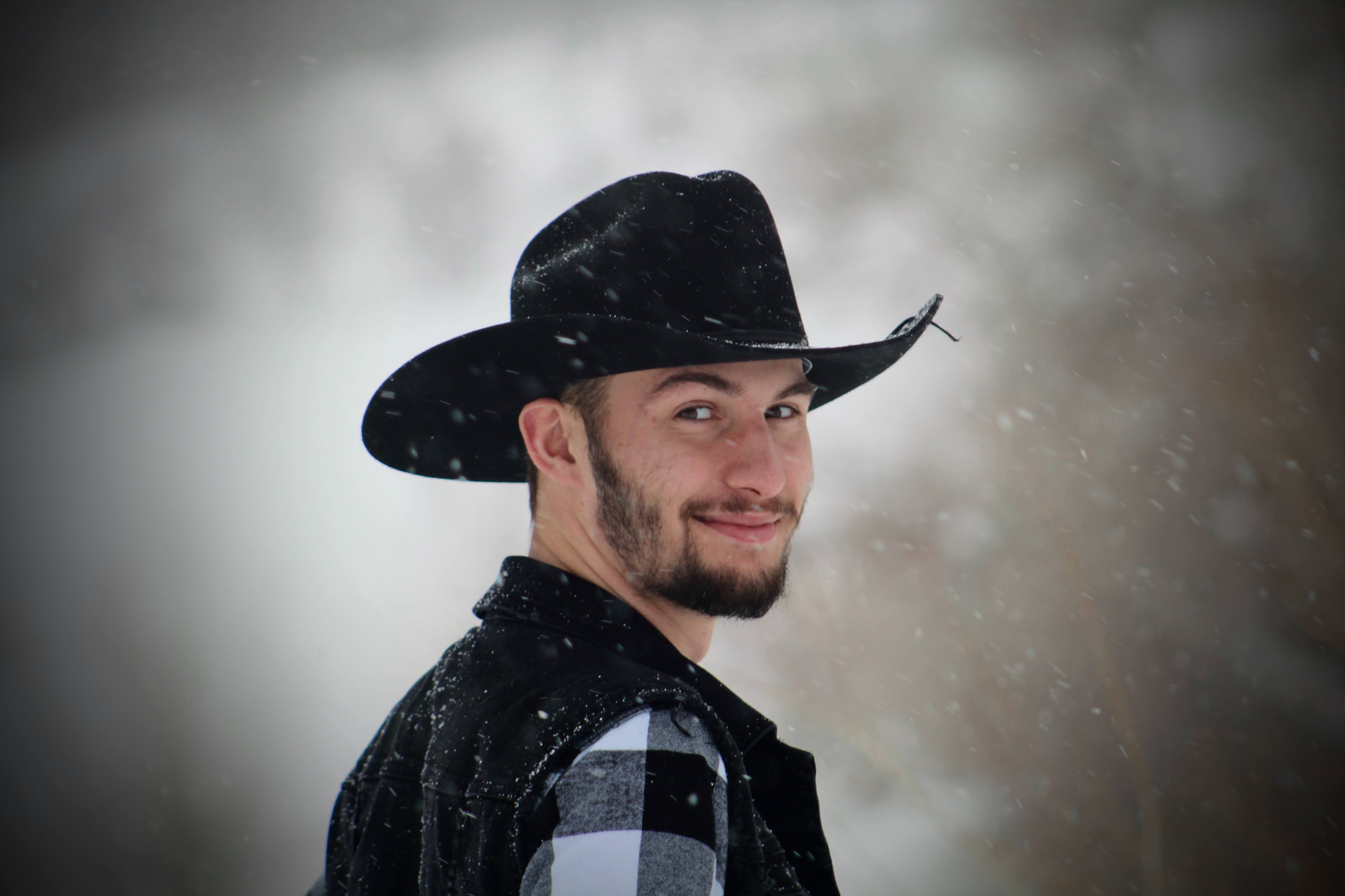 Smiling Man in Hat · Free Stock Photo