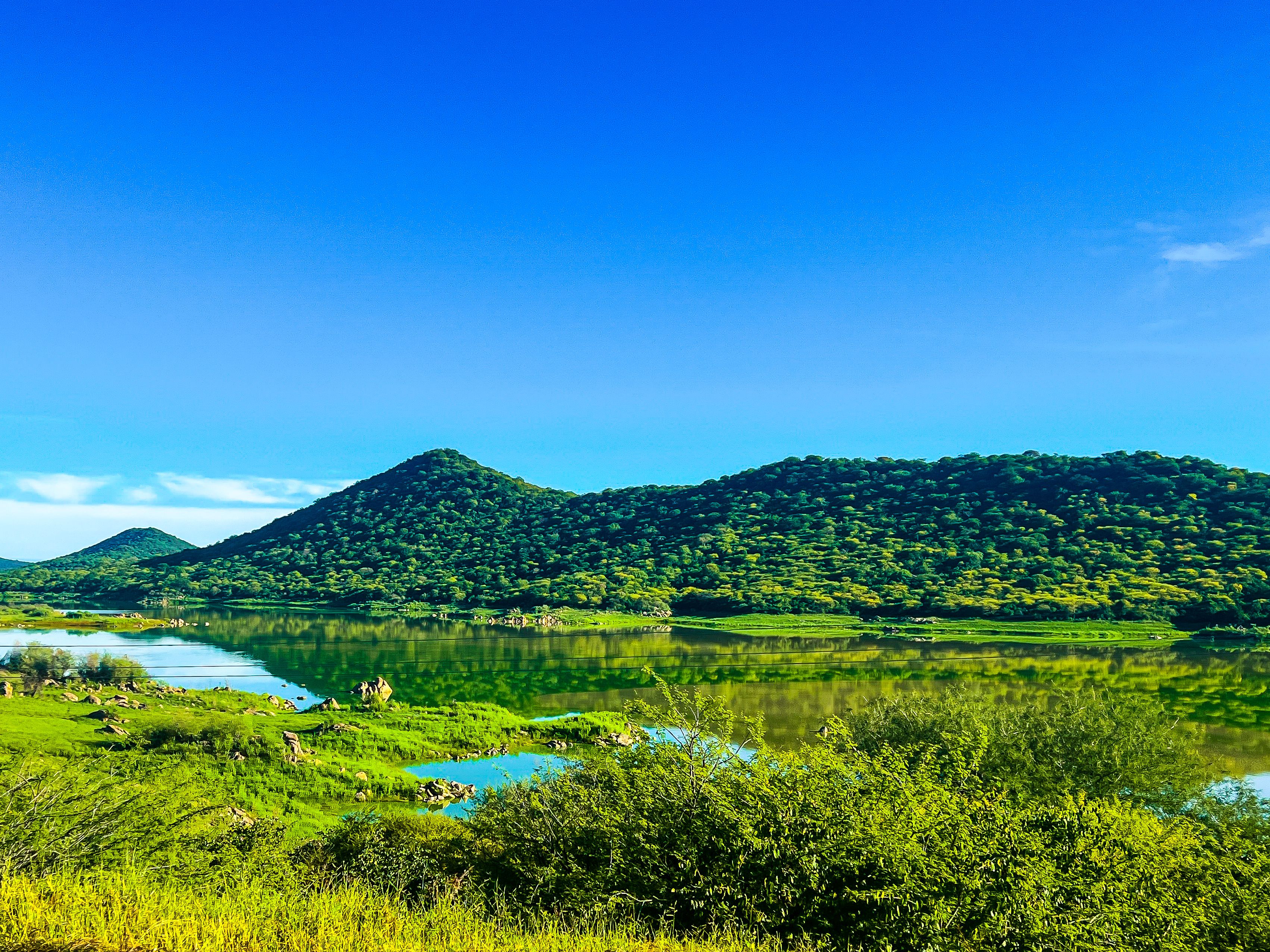 Landscape Photography of Lake · Free Stock Photo