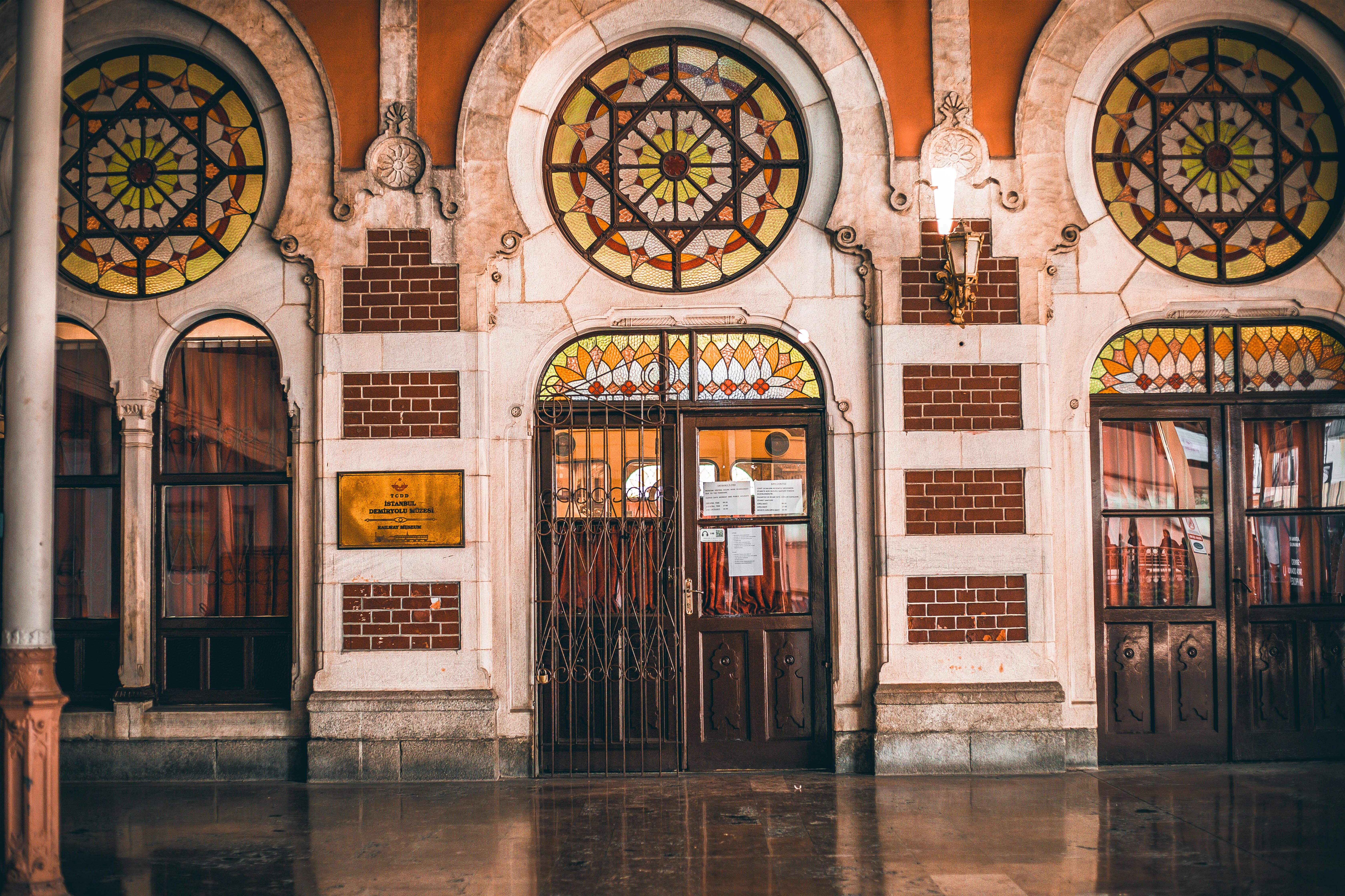 Mosaic on Building Wall · Free Stock Photo