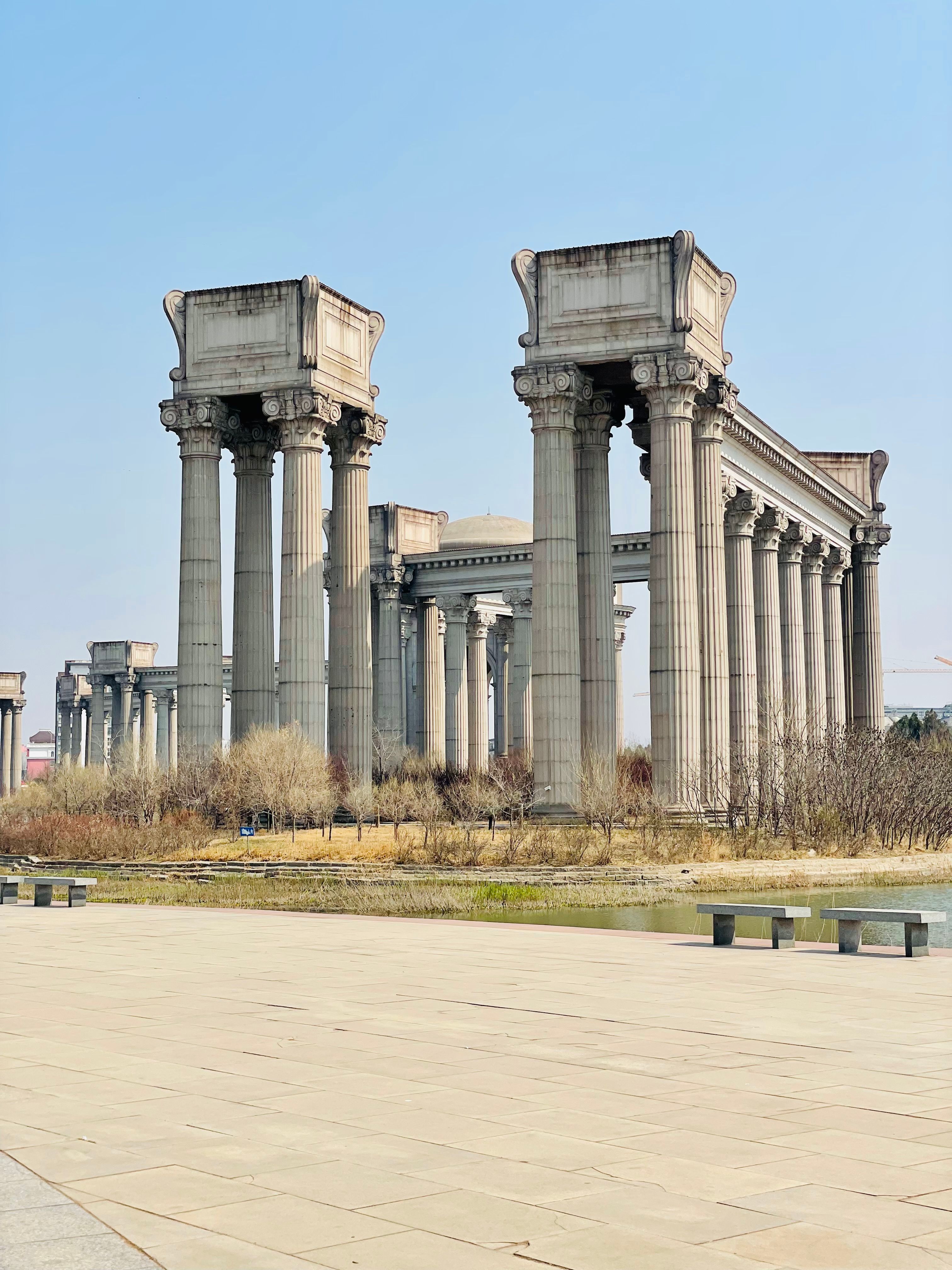 Columns in Ancient Ruins · Free Stock Photo