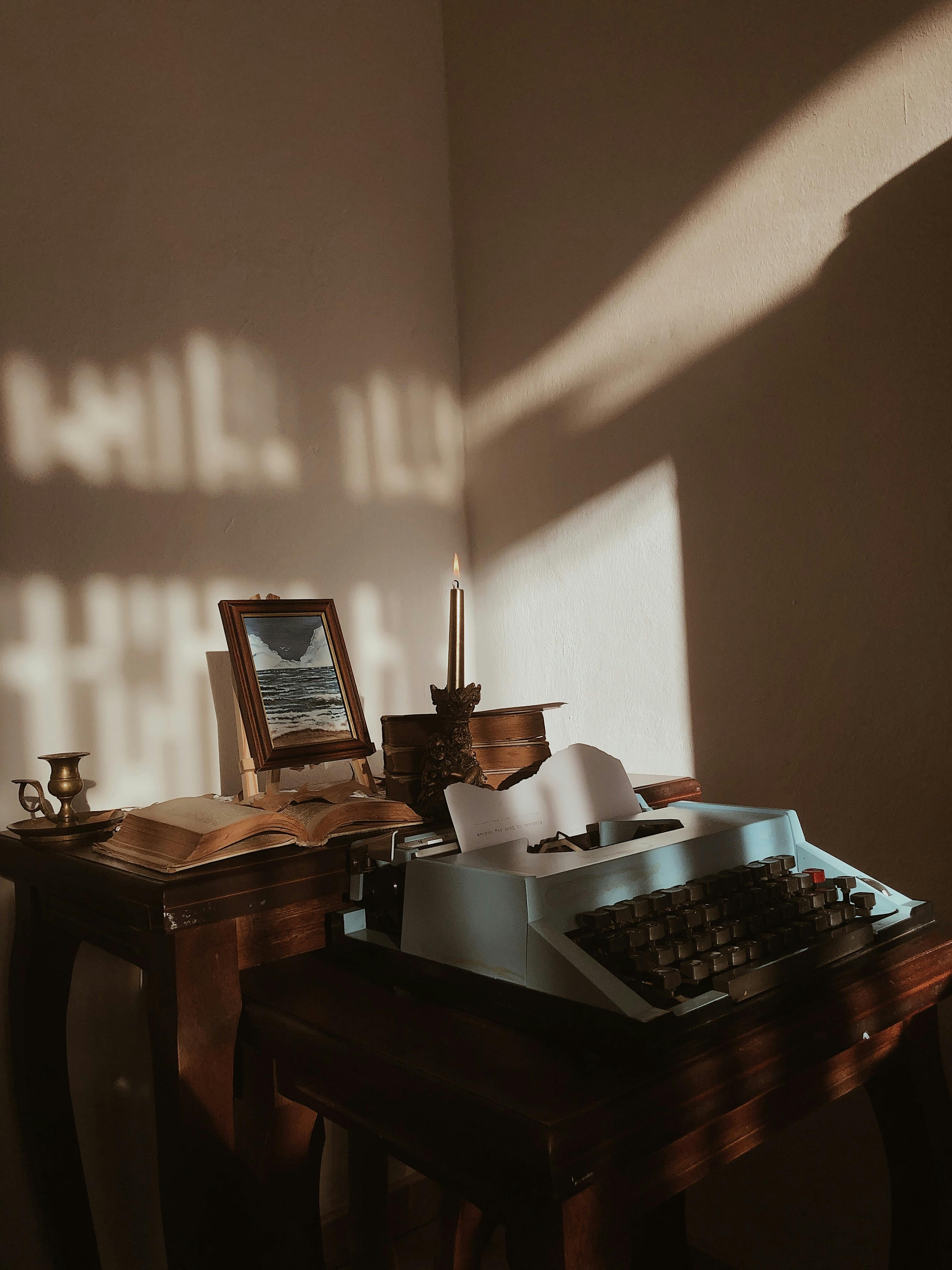 Aesthetic Work Desk Photos, Download The BEST Free Aesthetic Work Desk ...