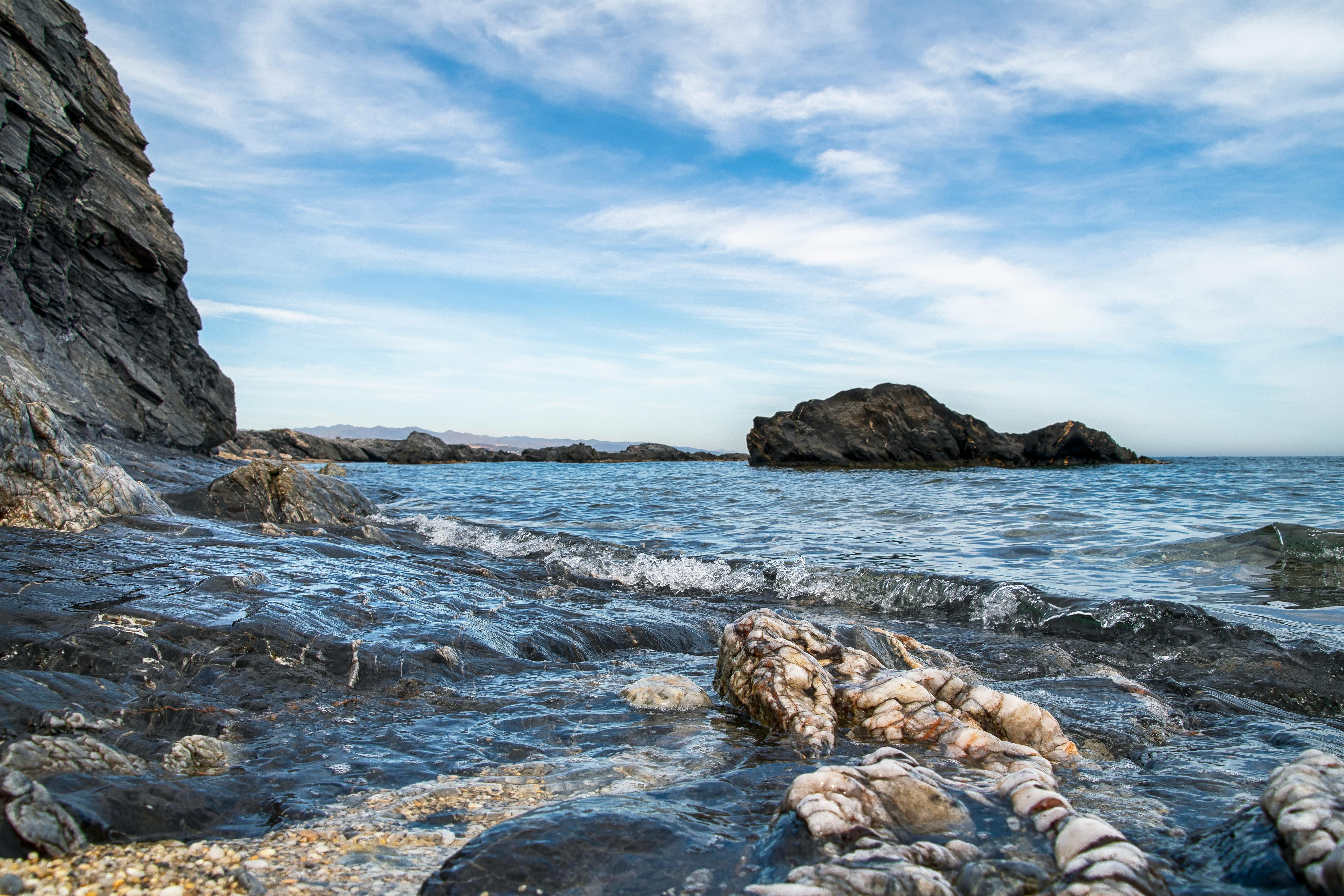 Rock Formations in Sea · Free Stock Photo