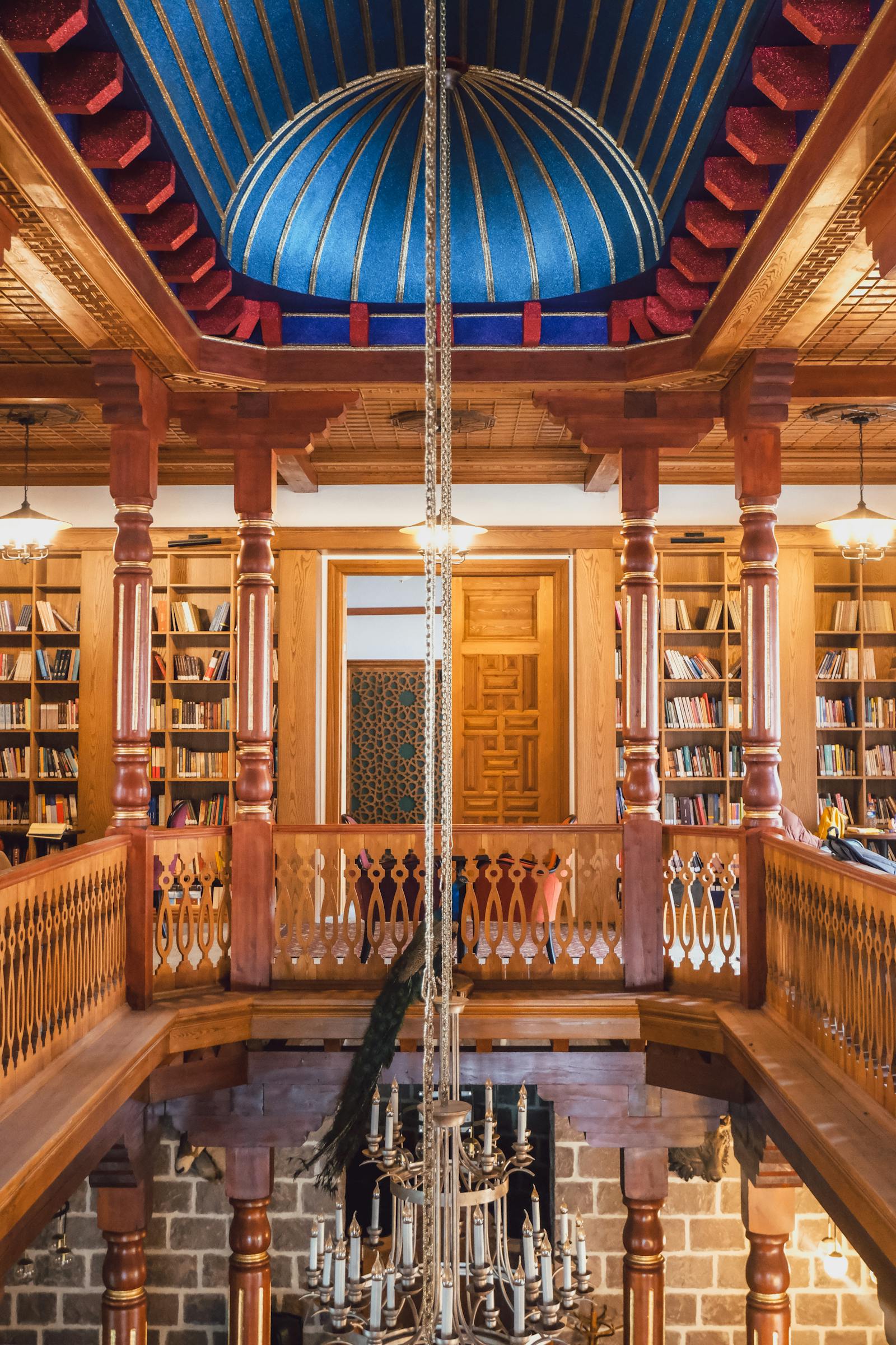 Maroon Library Photos, Download The BEST Free Maroon Library Stock ...