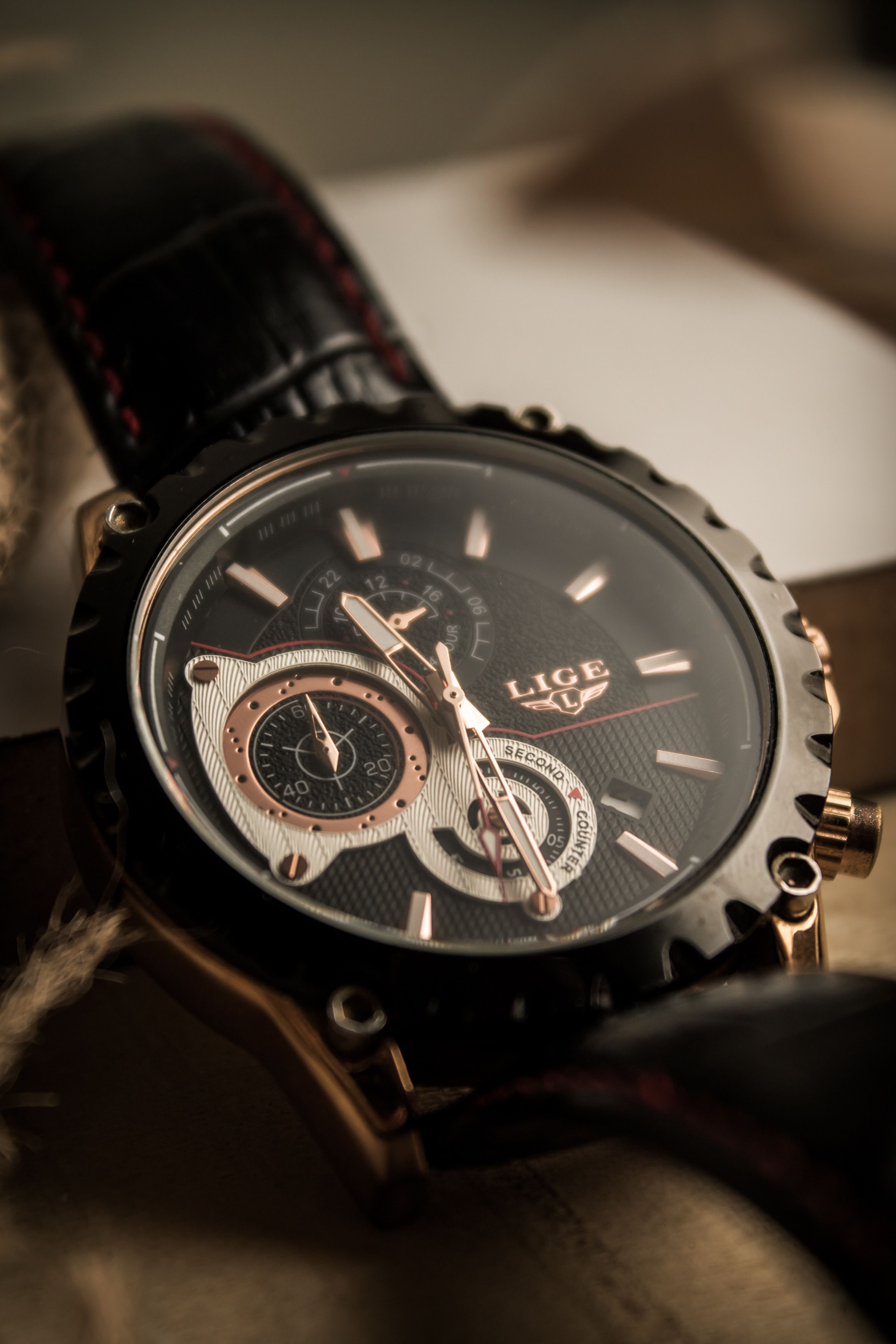Photo of an Analog Wristwatch · Free Stock Photo