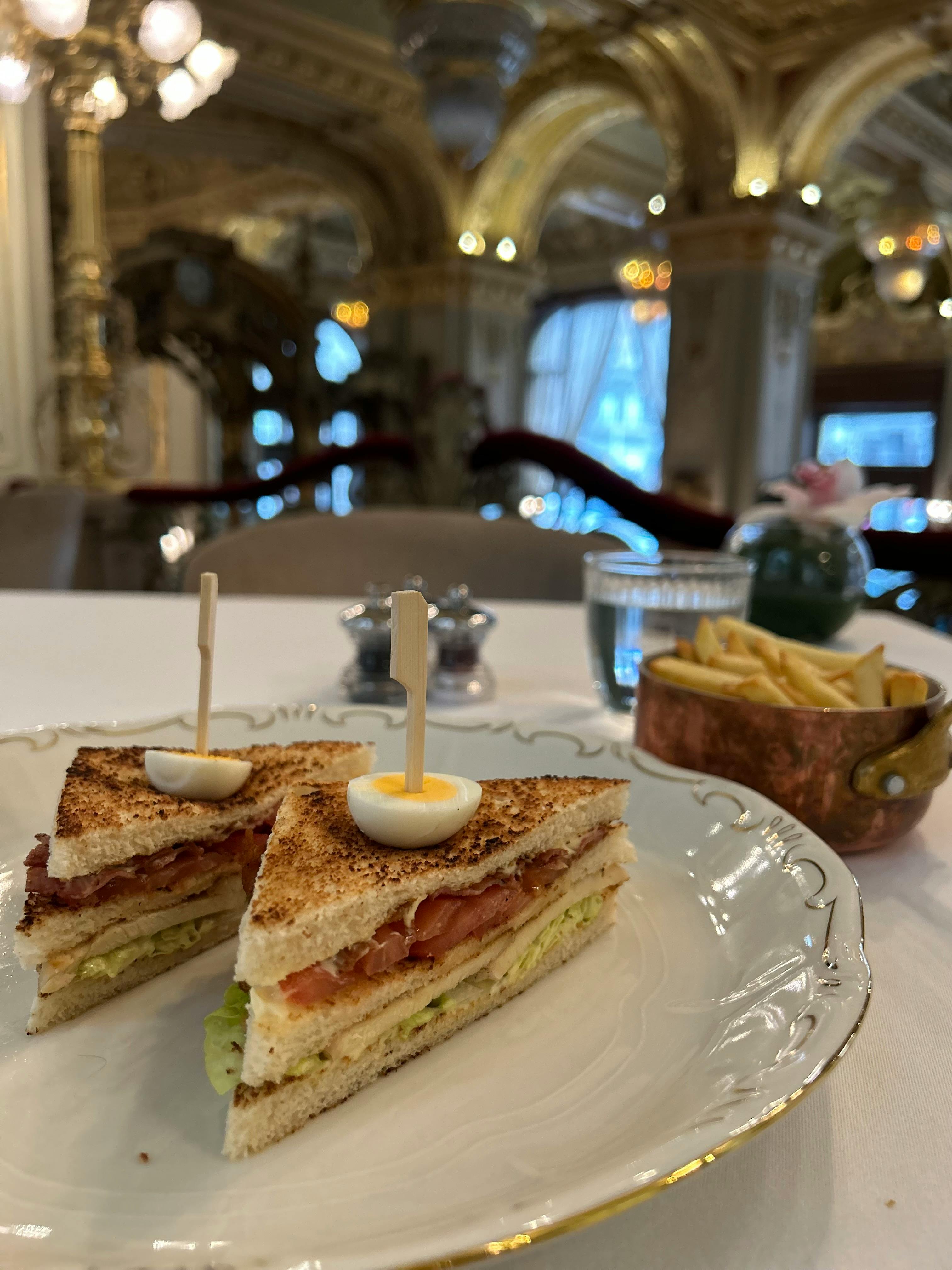 Double Yoke Eggs Photos, Download The BEST Free Double Yoke Eggs Stock ...