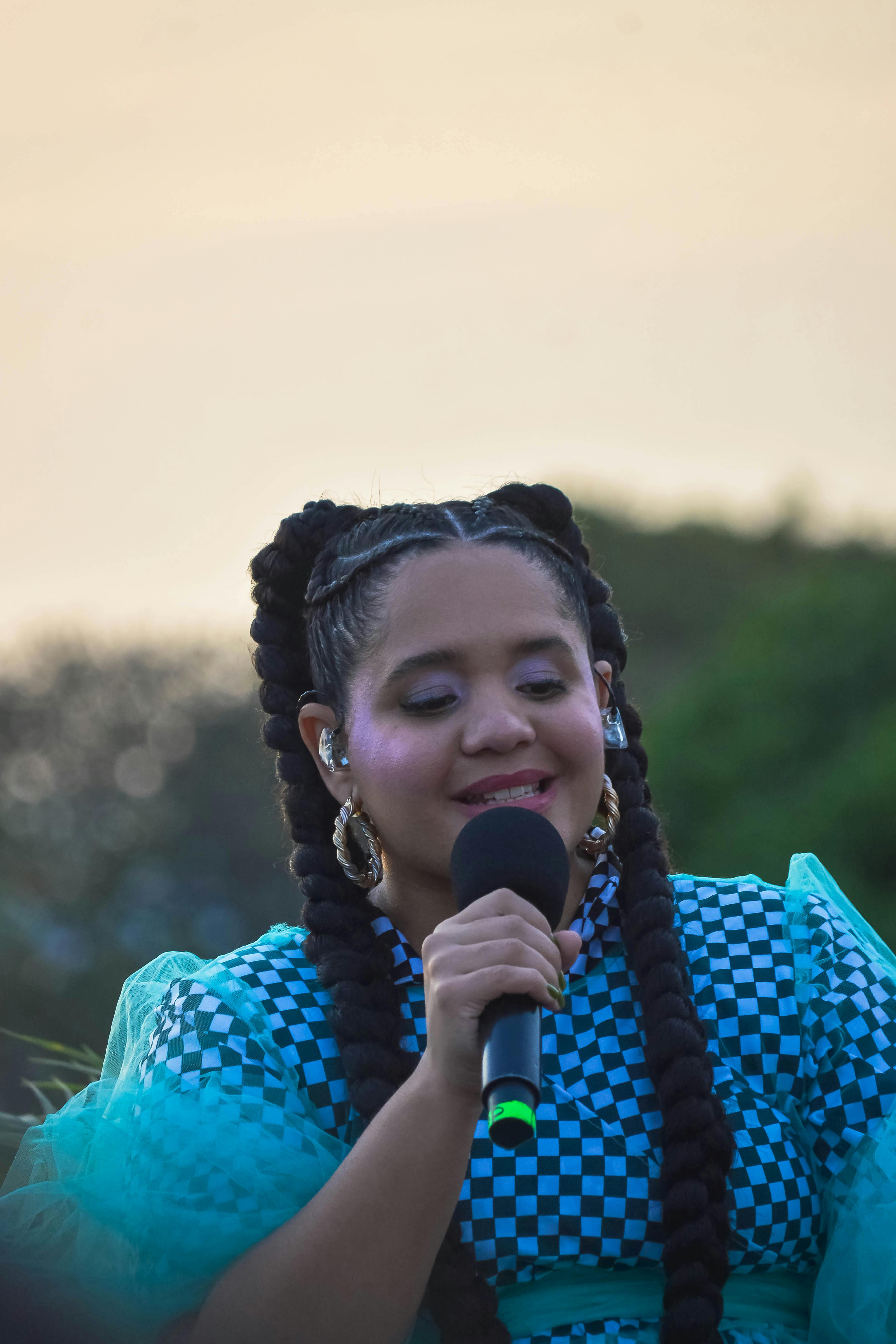 Woman with Microphone · Free Stock Photo