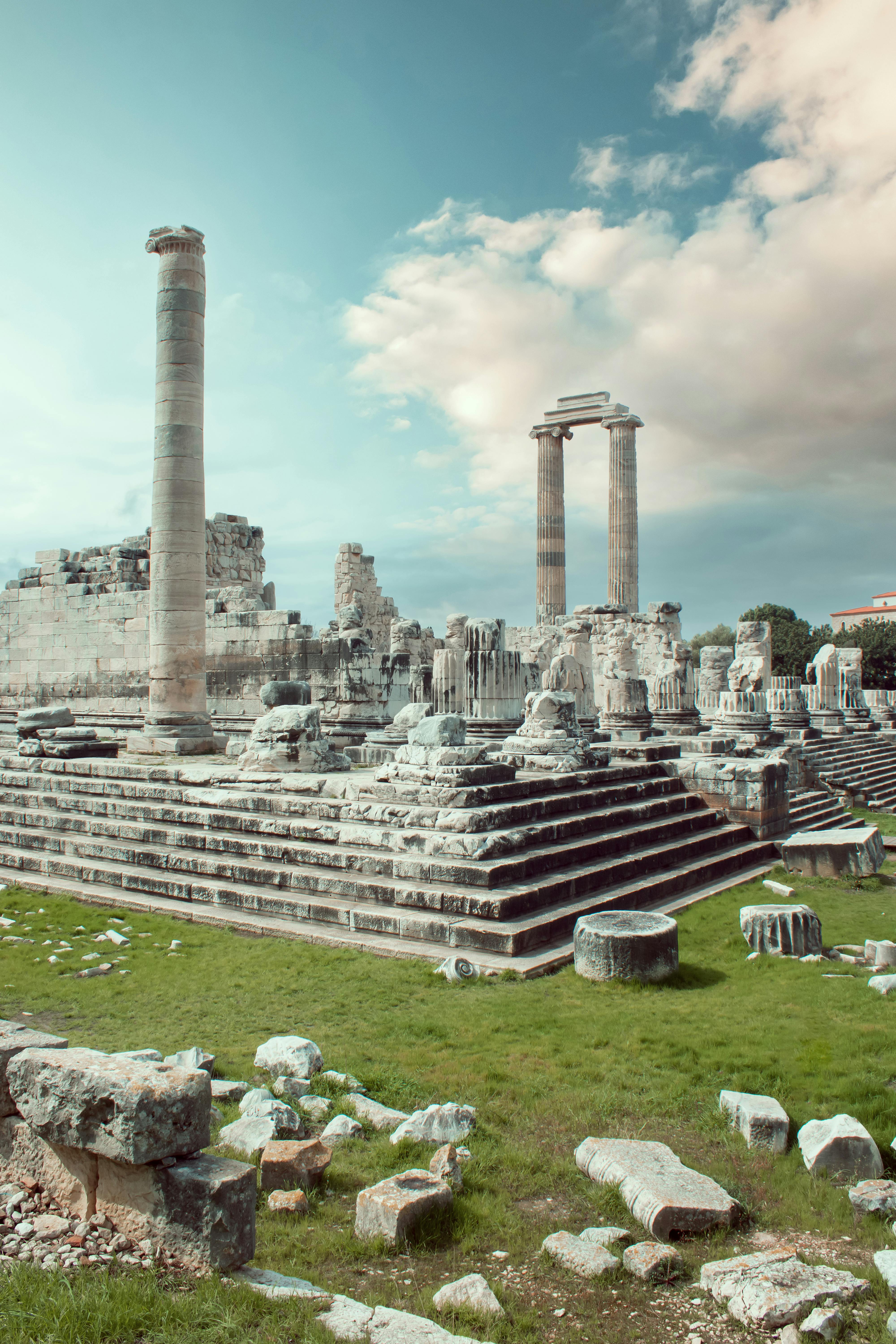 Ruins of Temple of Apollo · Free Stock Photo