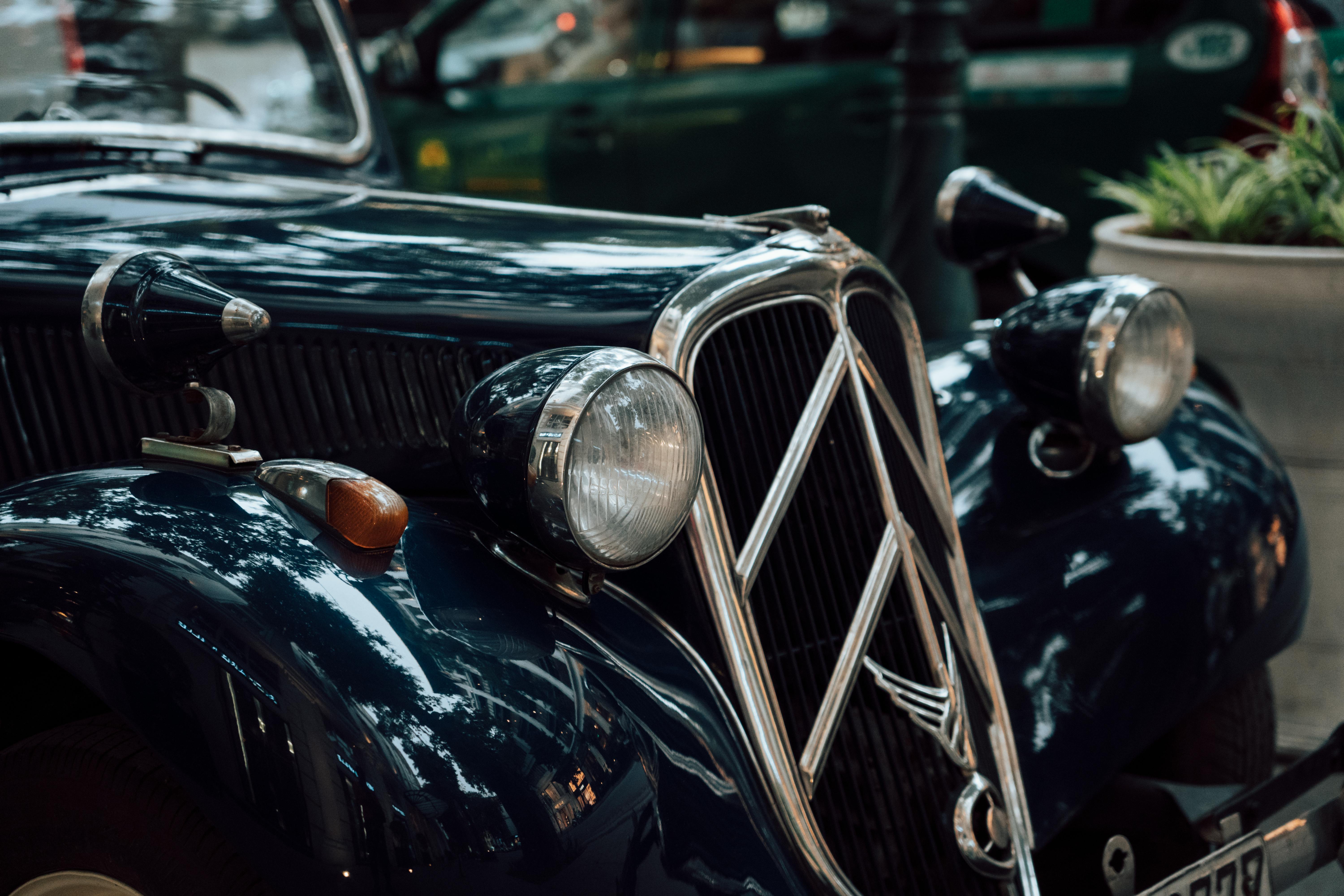 Close Up Photo of Classic Vehicle · Free Stock Photo