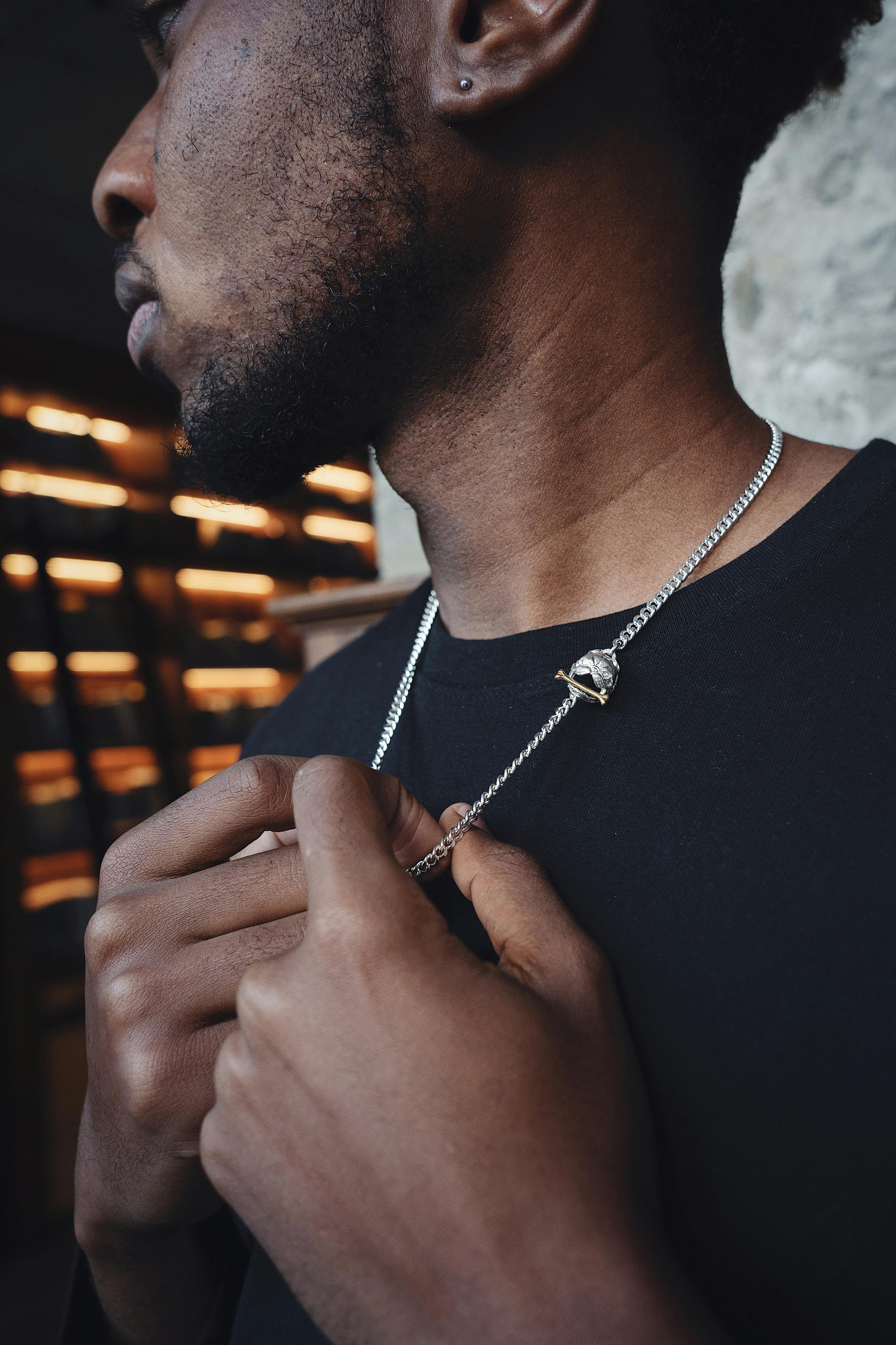 Male Model Holding A Product Photos, Download The BEST Free Male Model ...