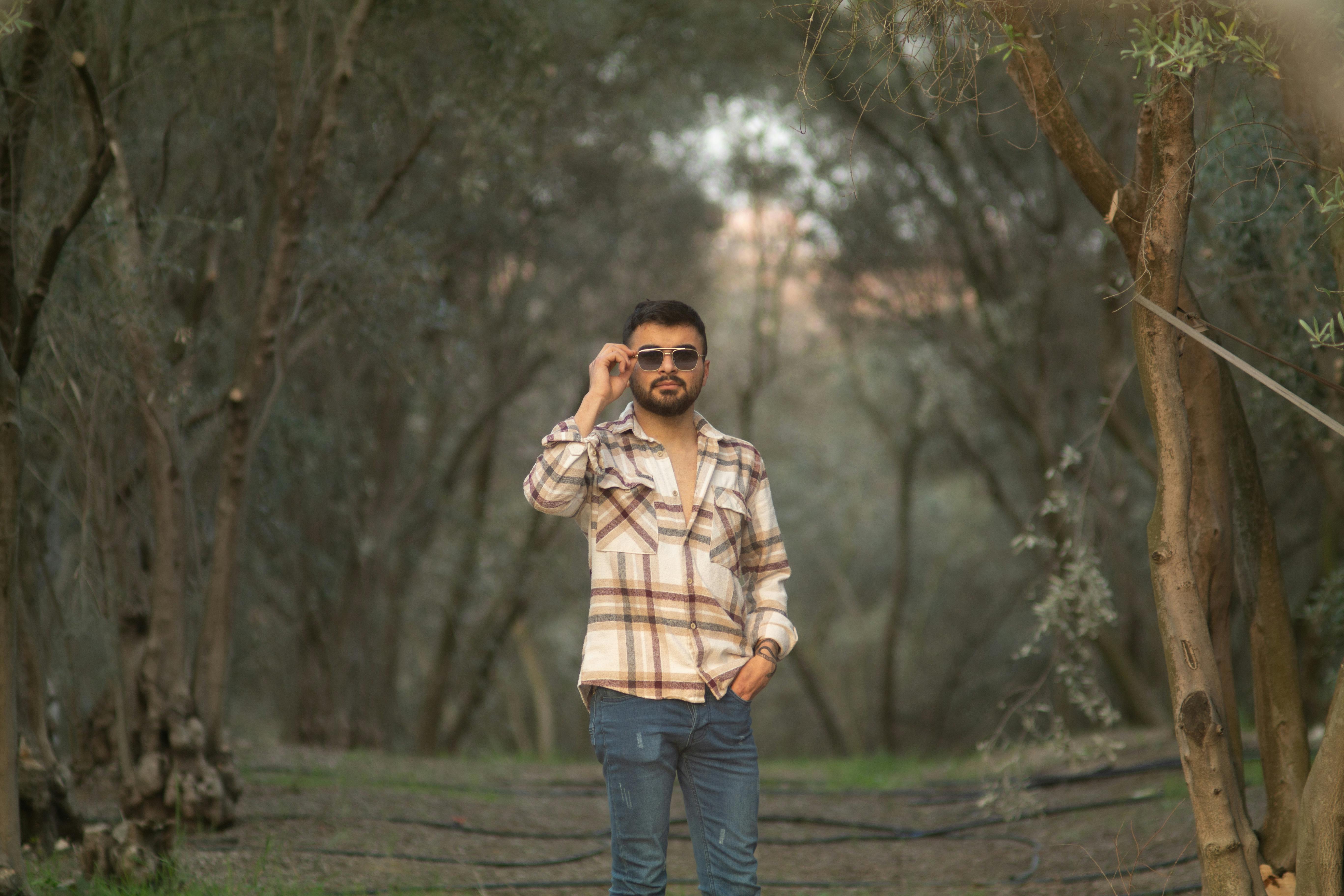 Split Pathway Photos, Download The BEST Free Split Pathway Stock Photos ...