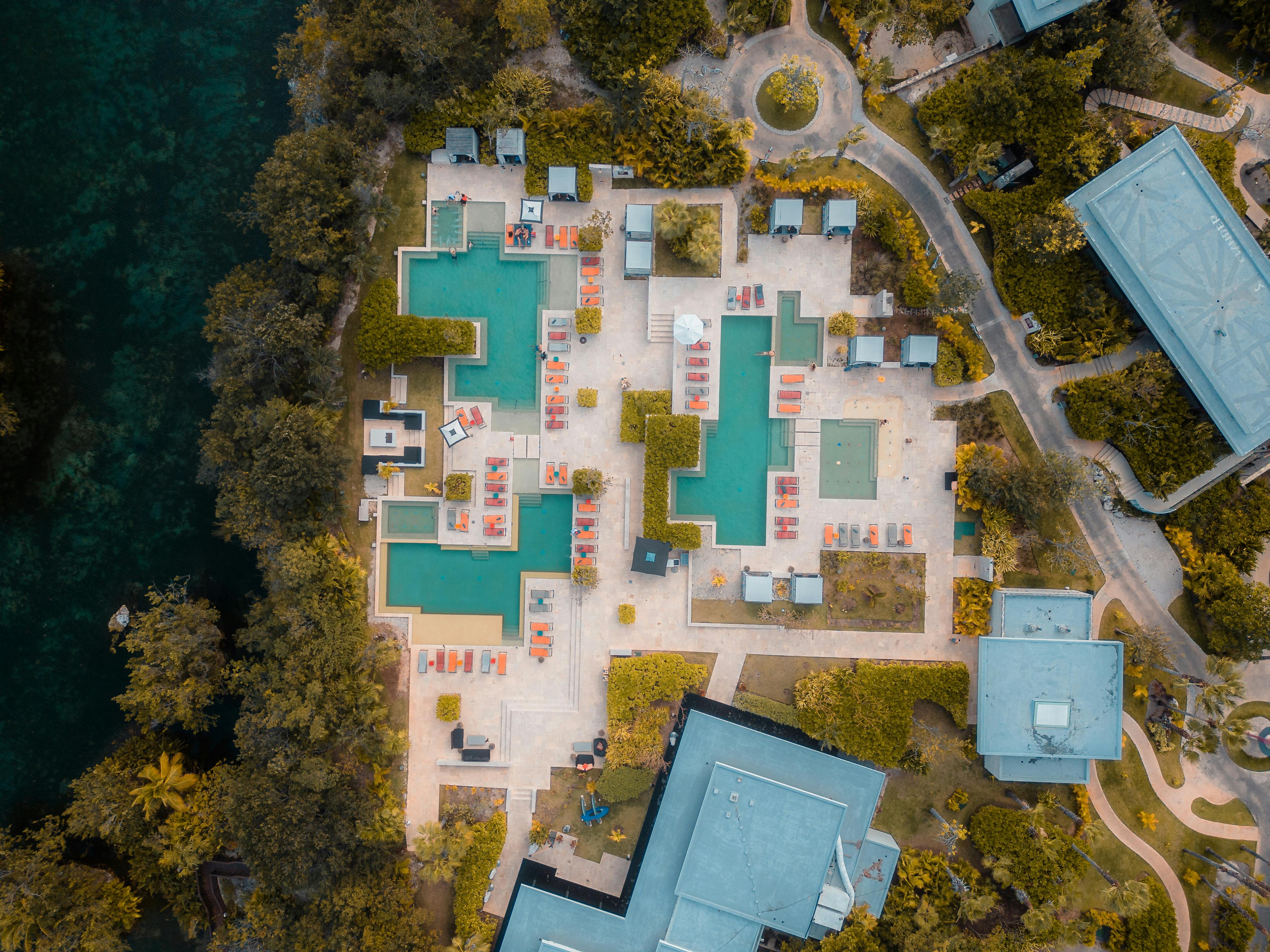 Top View of a Luxurious Resort on the Shore · Free Stock Photo