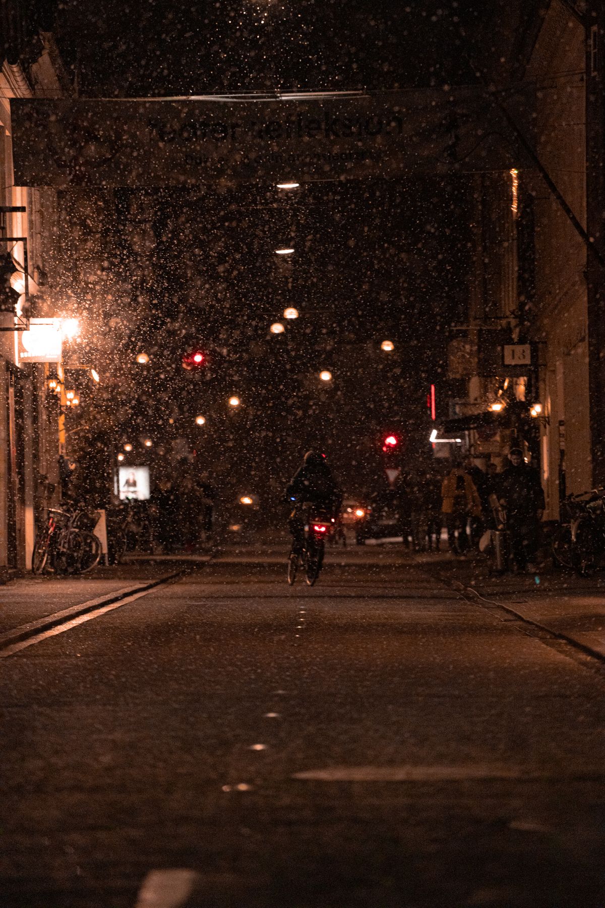 Rain In City Photos, Download The BEST Free Rain In City Stock Photos ...
