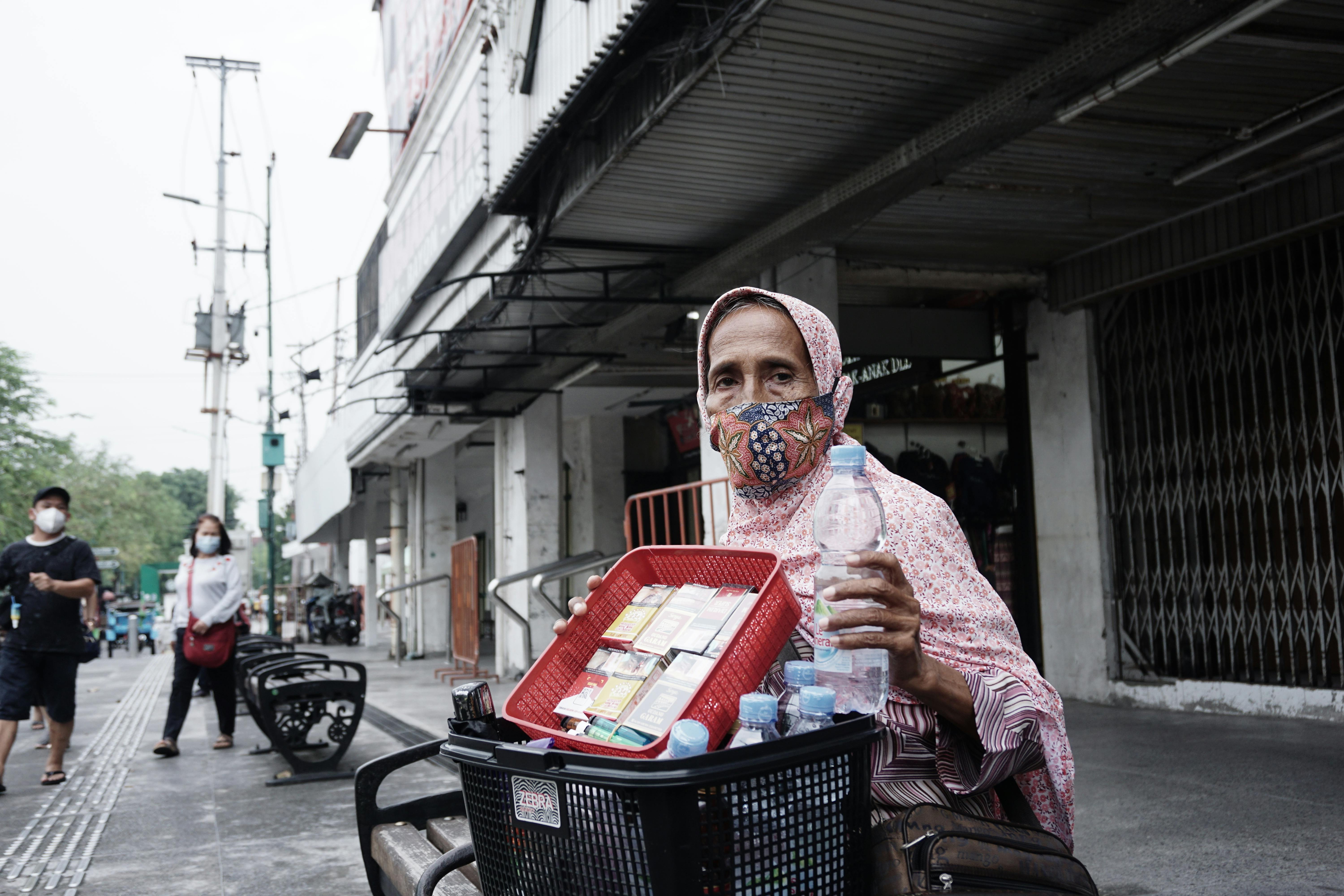 Panic Mask Photos, Download The BEST Free Panic Mask Stock Photos & HD ...