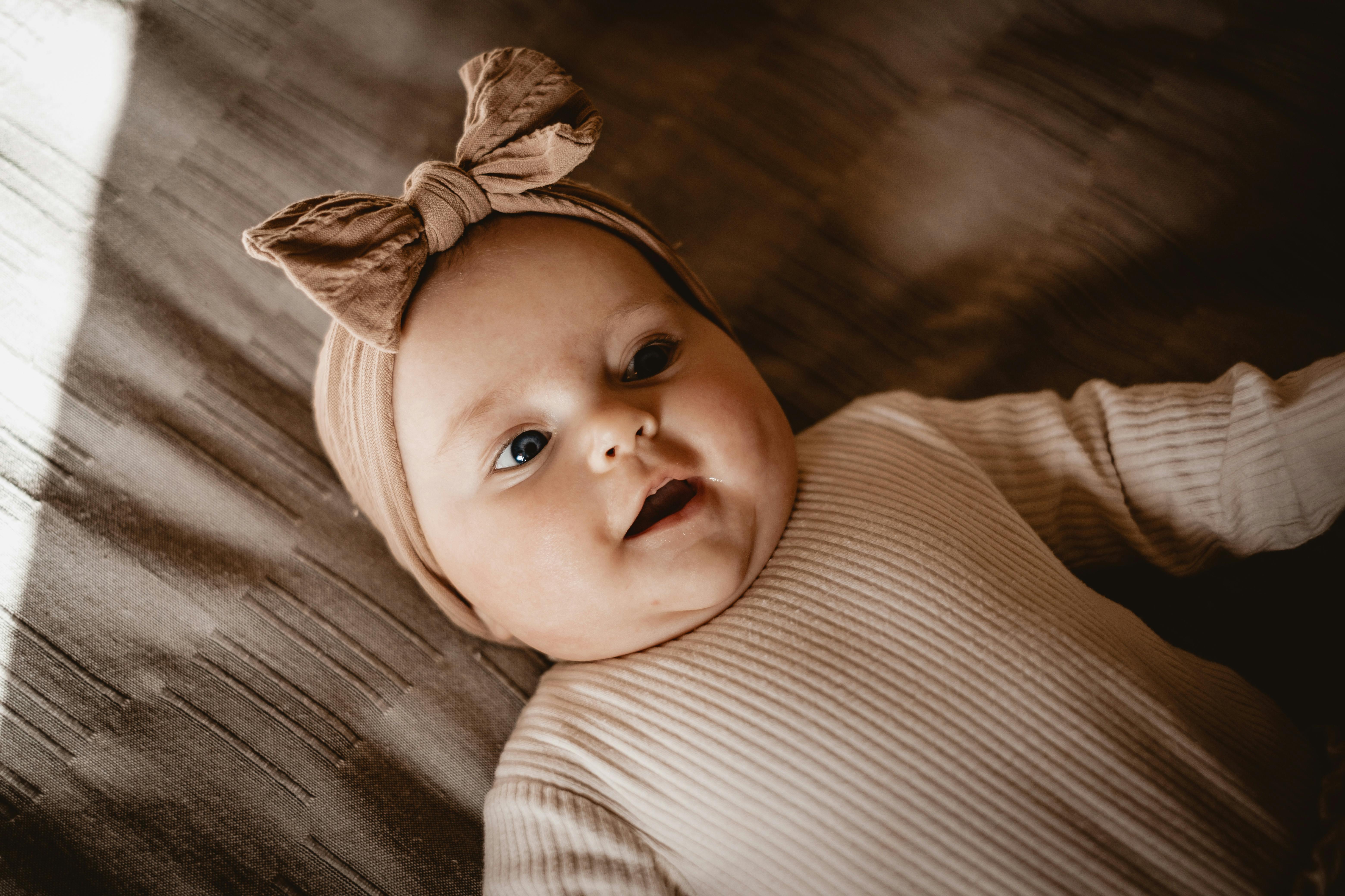 Infant Baby Girl Photos, Download The BEST Free Infant Baby Girl Stock ...