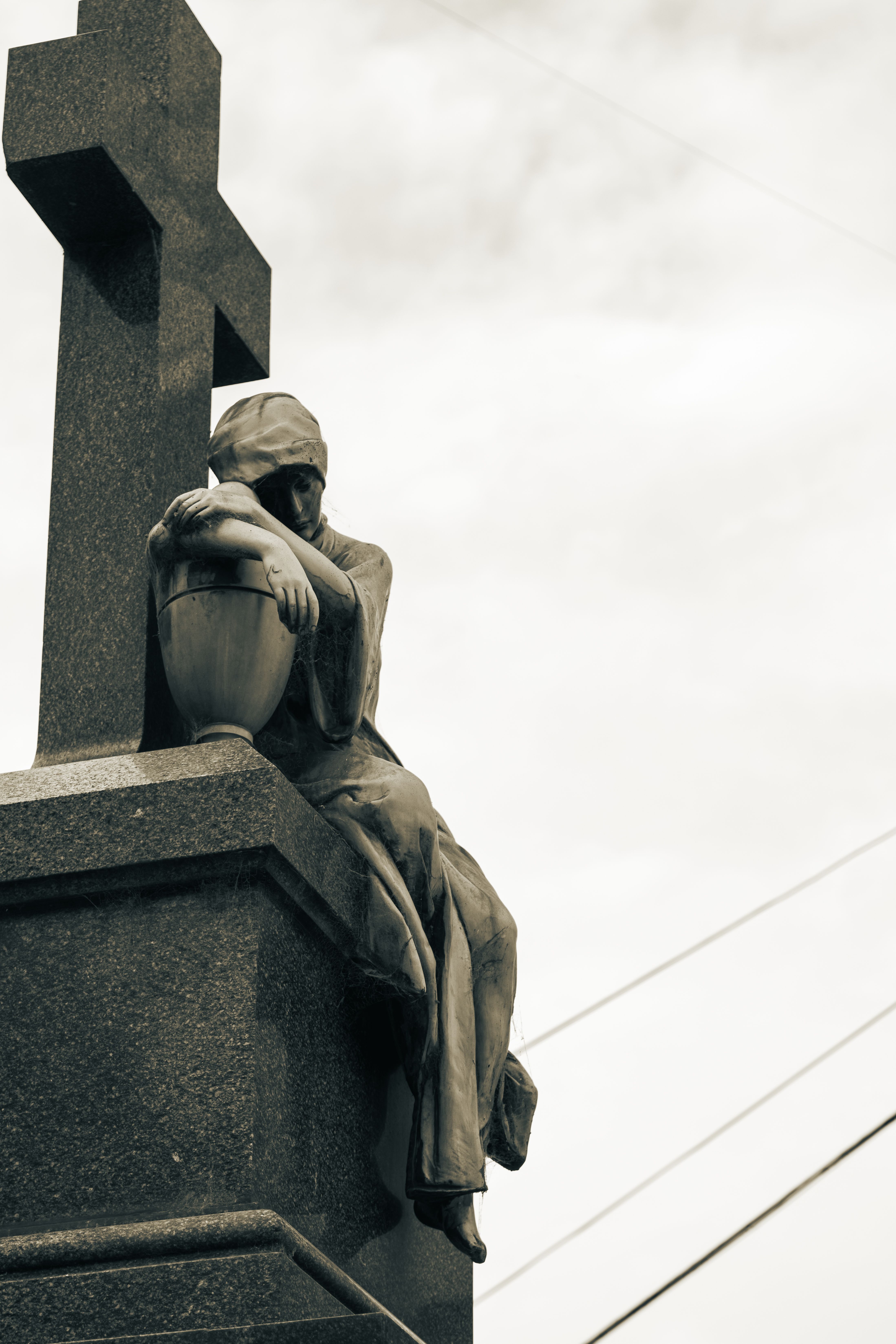 Death Sculpture Photos, Download The BEST Free Death Sculpture Stock ...